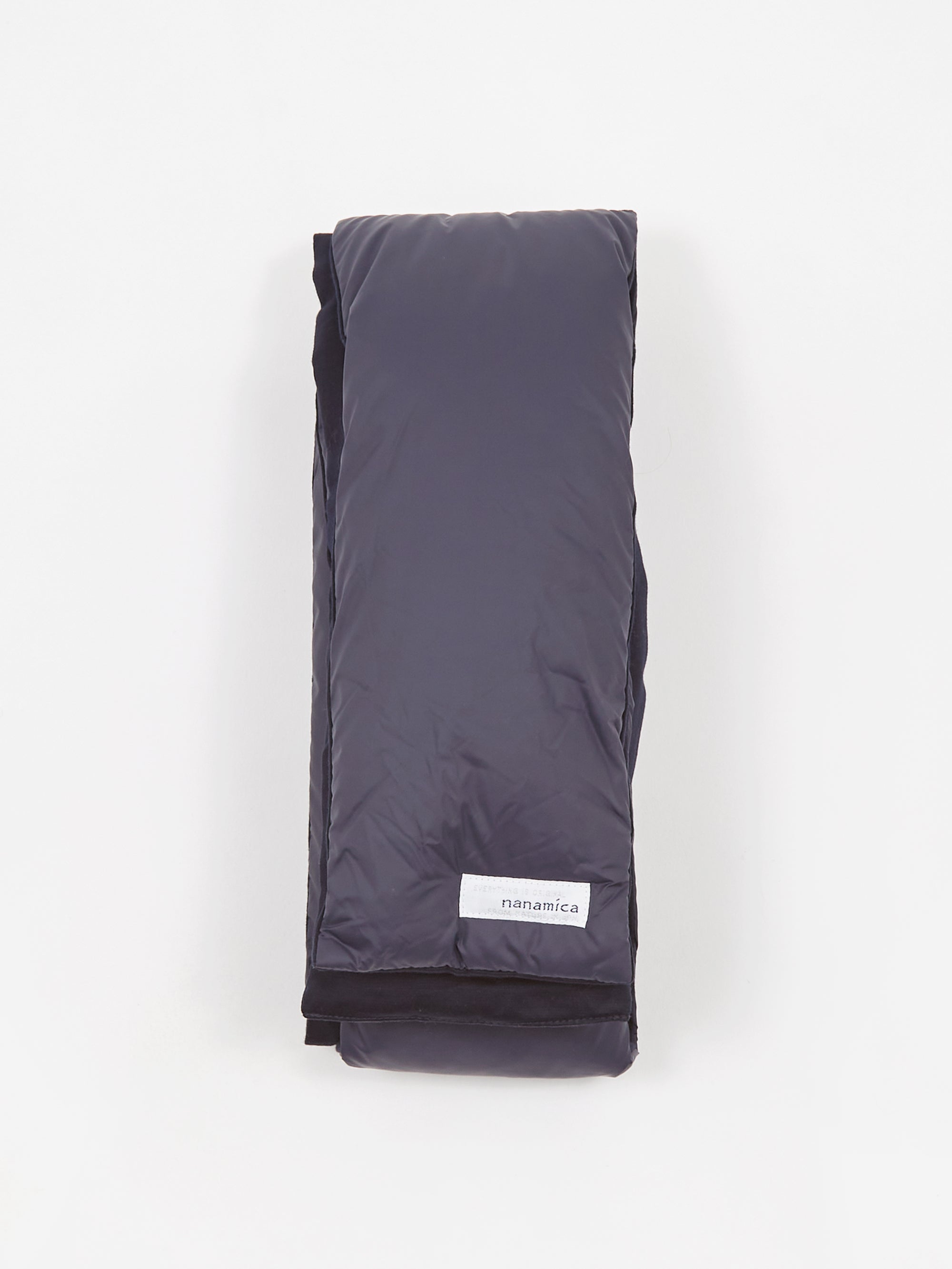 Nanamica Down Muffler - Navy – Goodhood