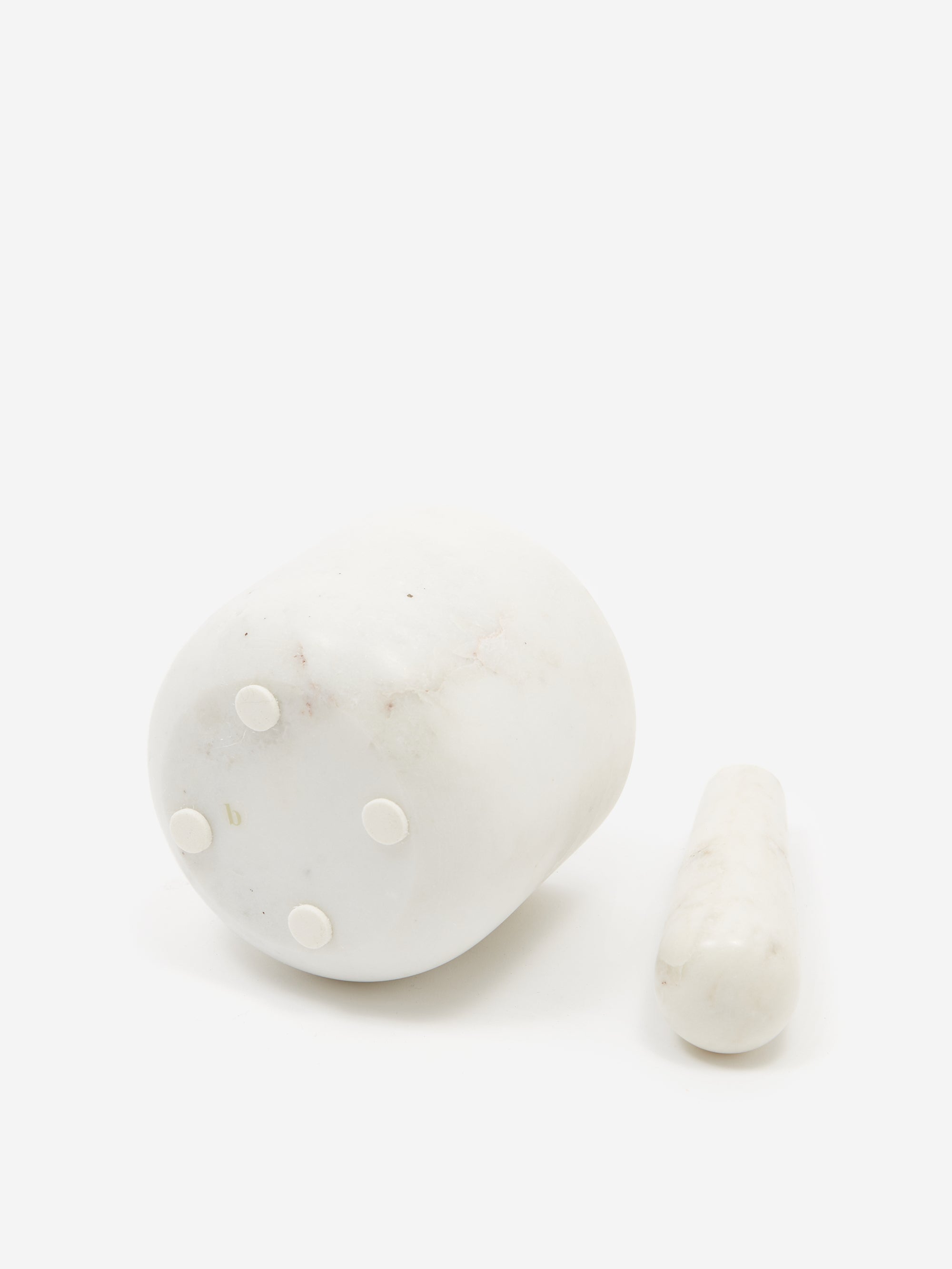 Broste Copenhagen Marina Pestle and Mortar - White Marble – Goodhood