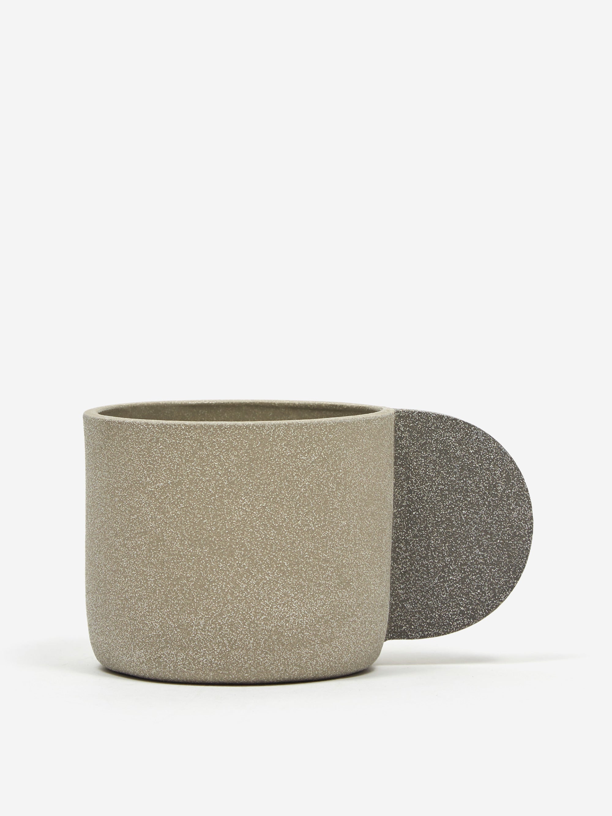 Brutes Ceramic Handmade Large Wide Mug - Light Grey – Goodhood