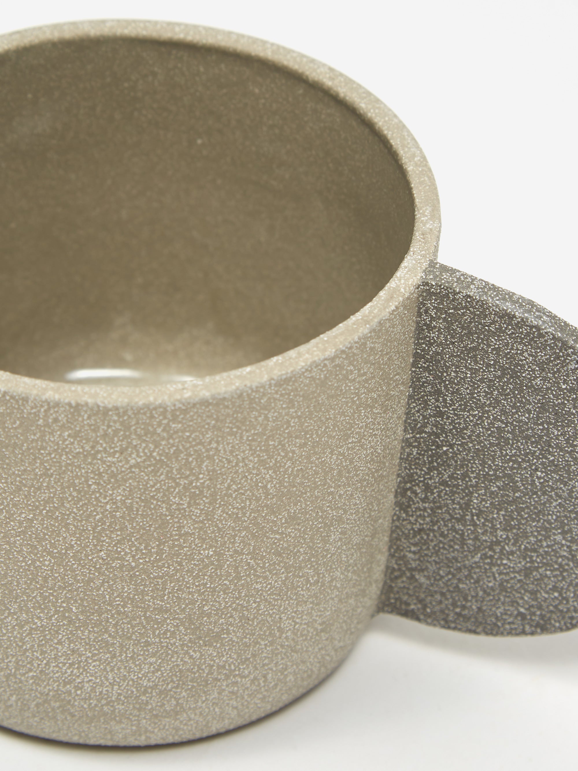 Brutes Ceramic Handmade Large Wide Mug - Light Grey – Goodhood