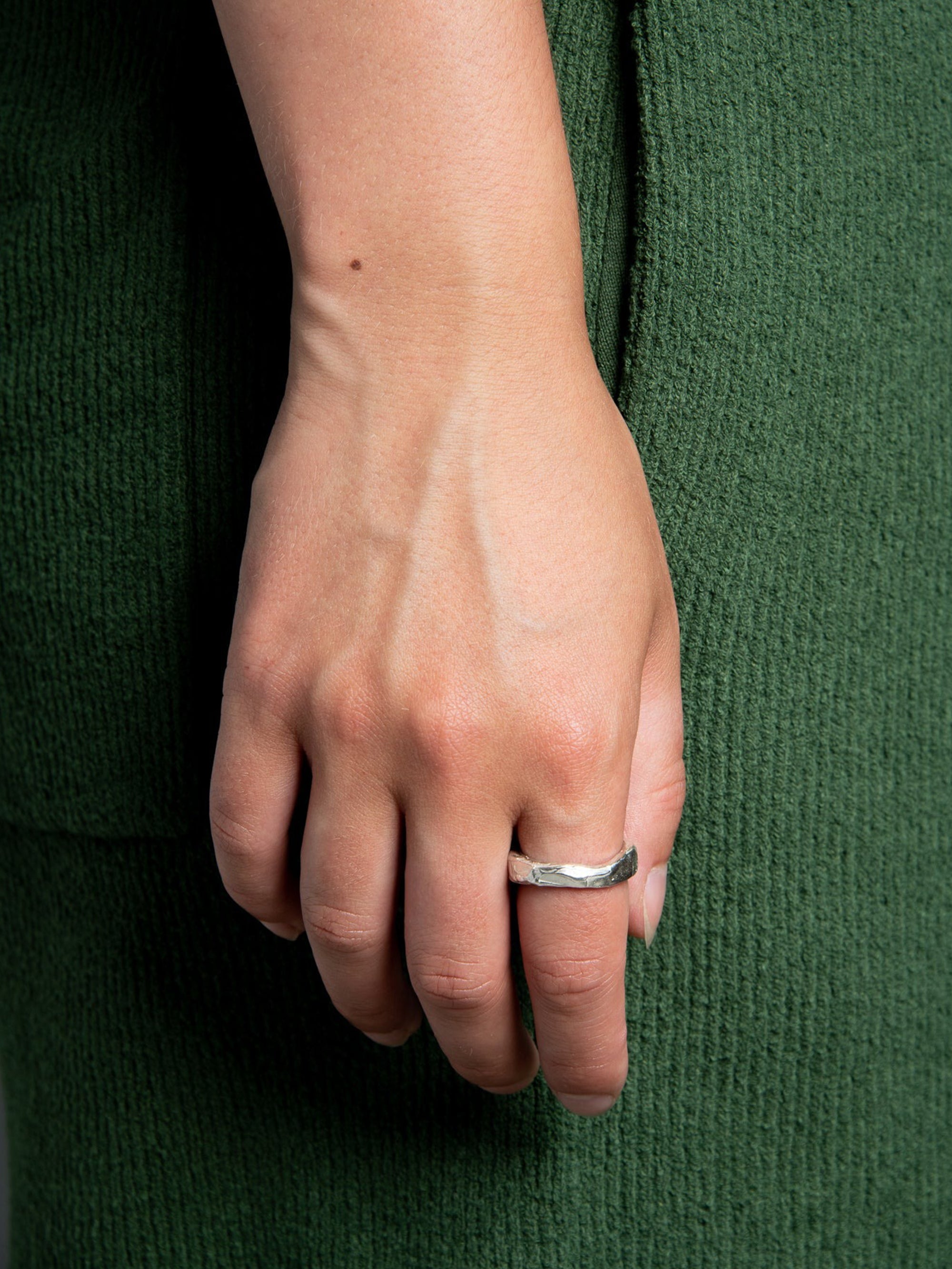 ATR The Thin Lava Band Silver – Goodhood