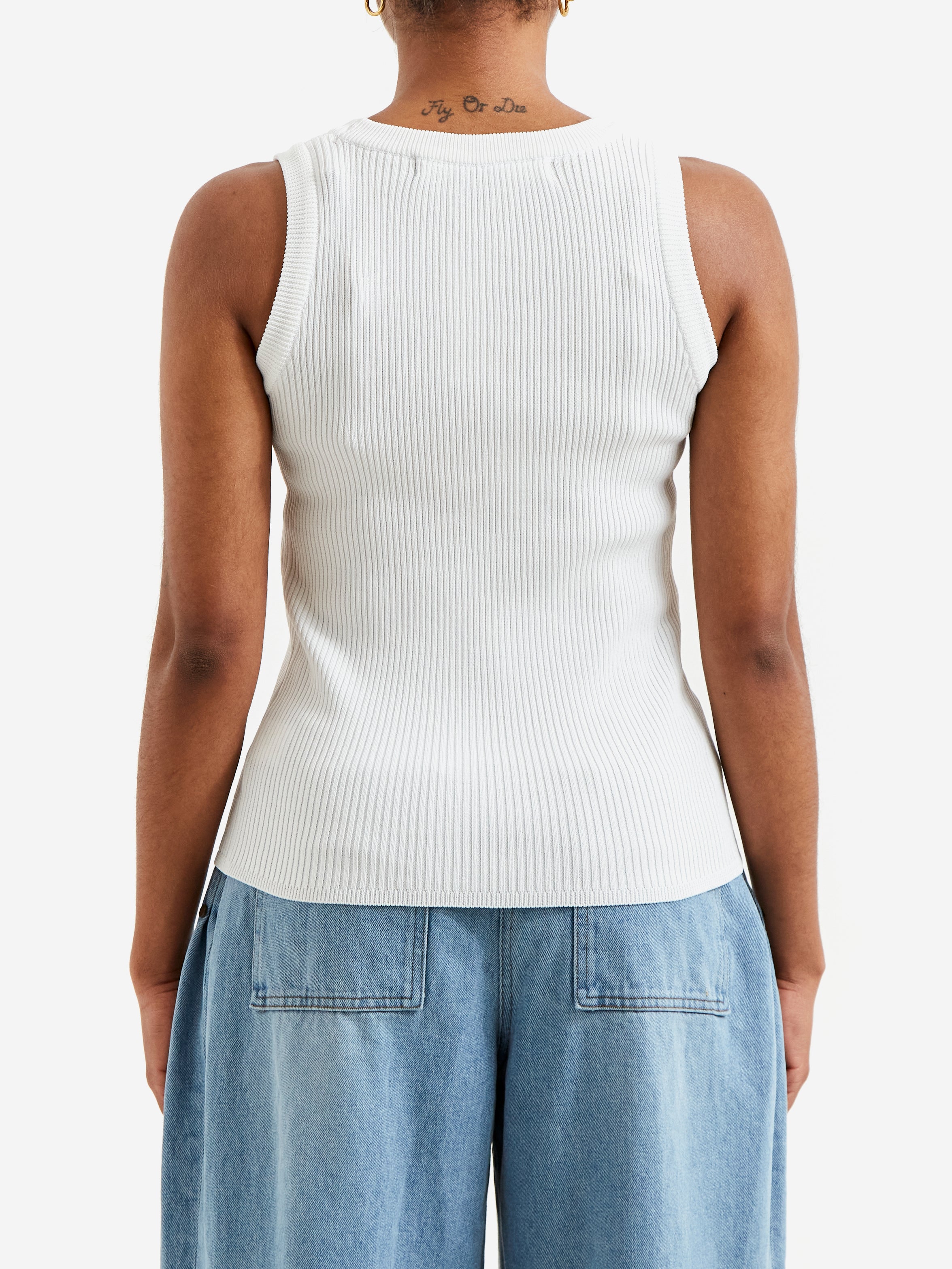 Epingler Round Vest Knit - Ivory – Goodhood
