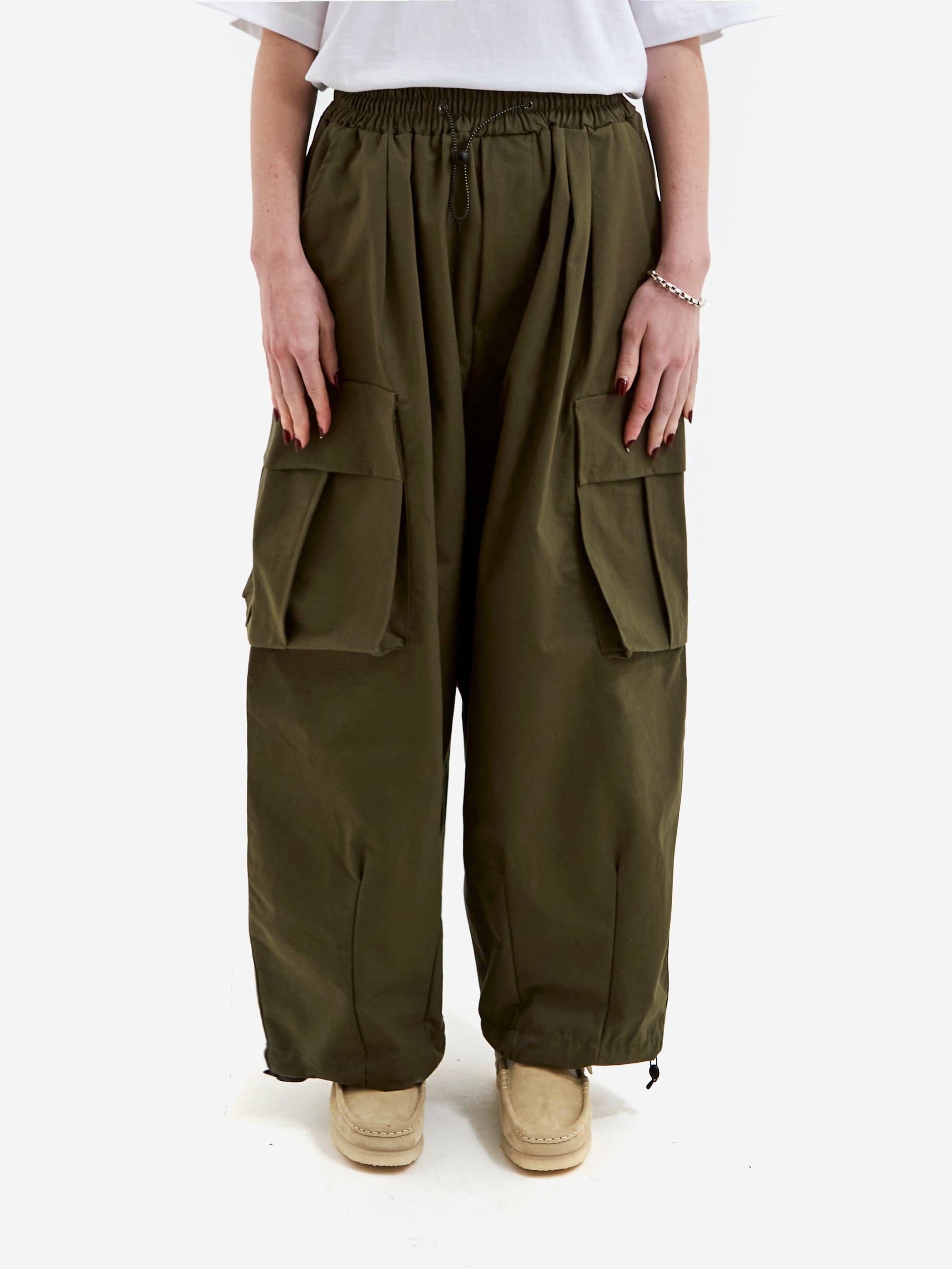 Estudio Niksen Cargo String Balloon Pants W - Khaki – Goodhood