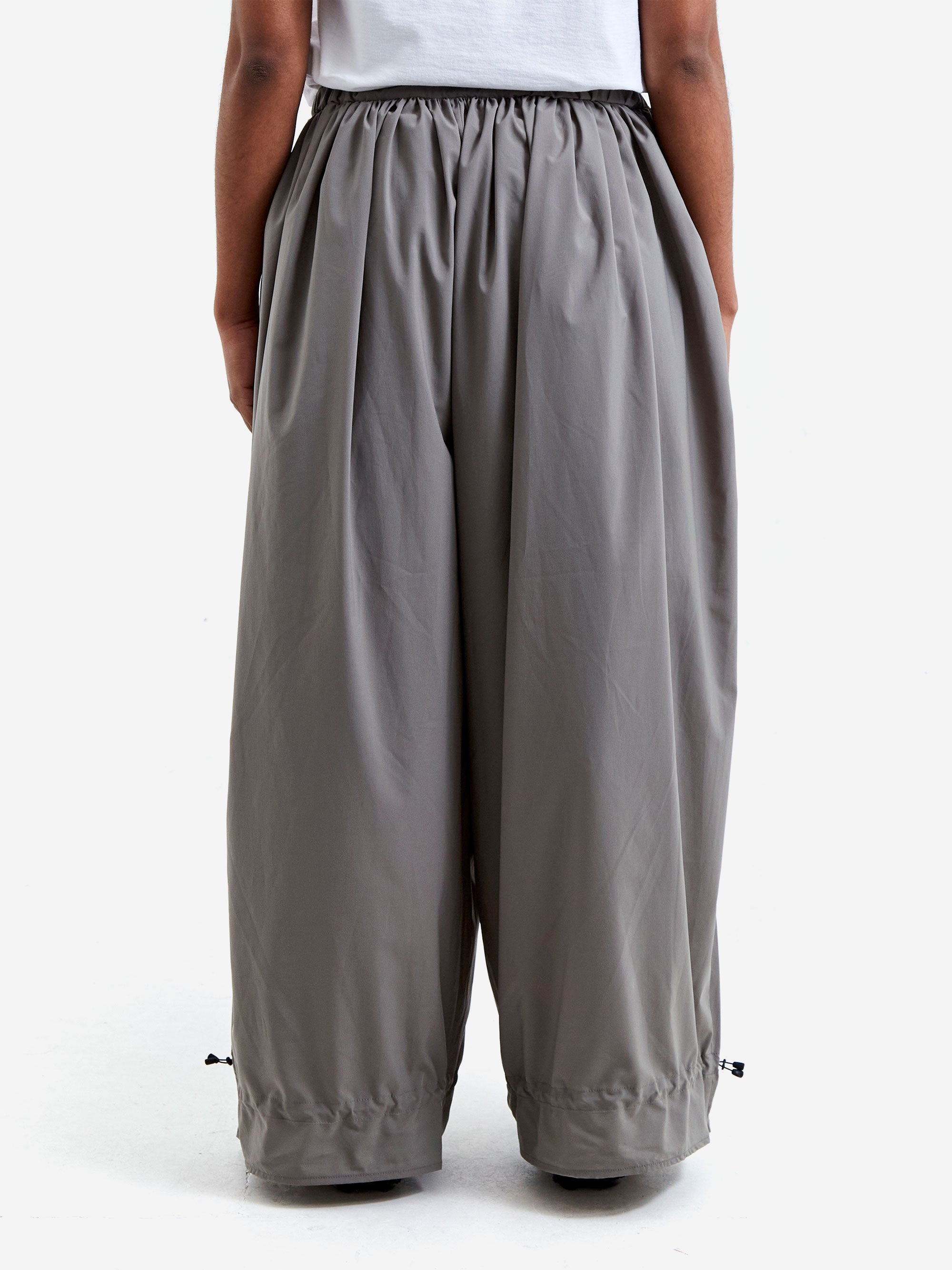 Snow Peak Shadow Ripstop Gather Pants - Light Olive – Goodhood
