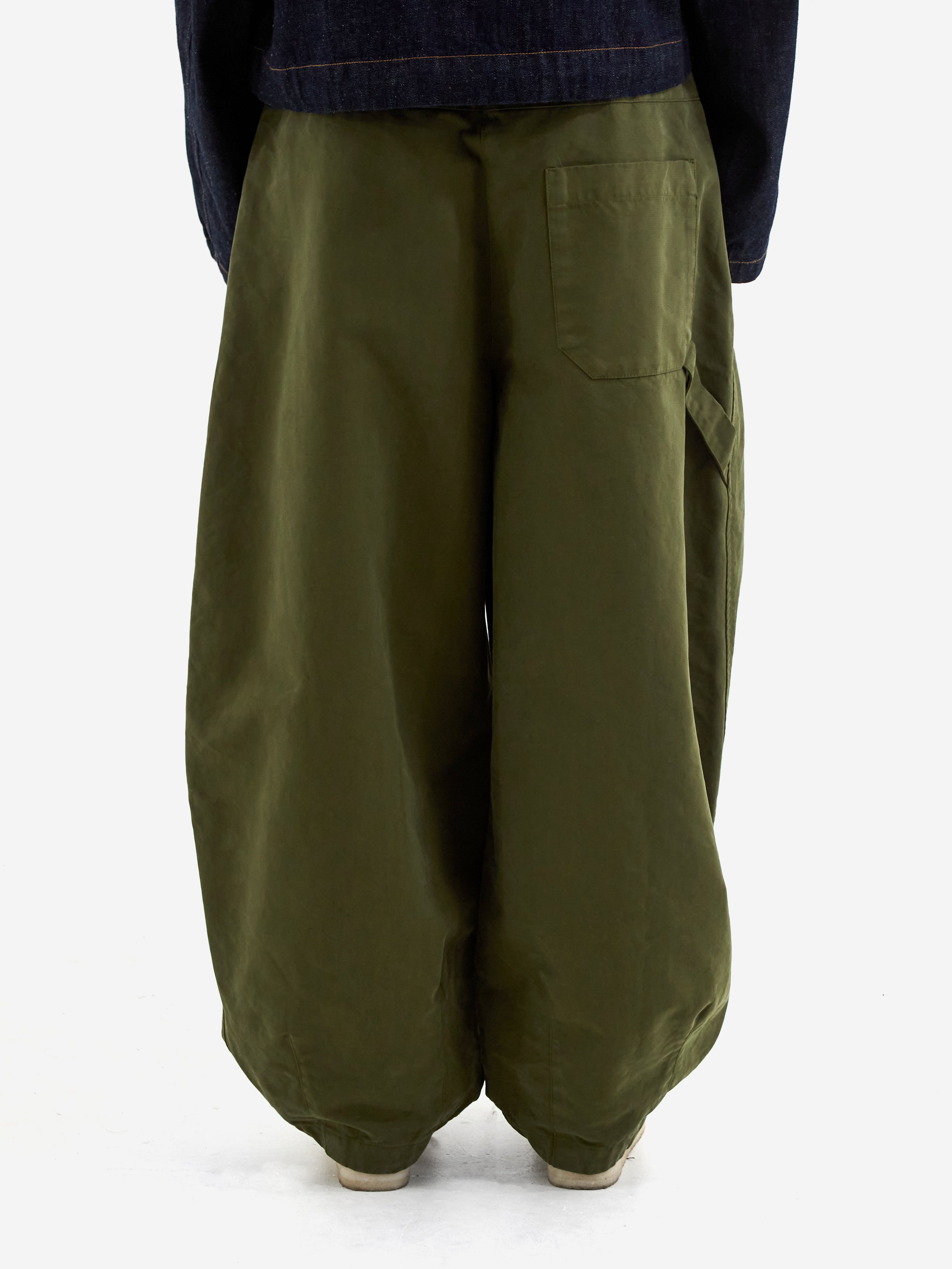 Girls Of Dust Sultan Pants - Dark Olive – Goodhood