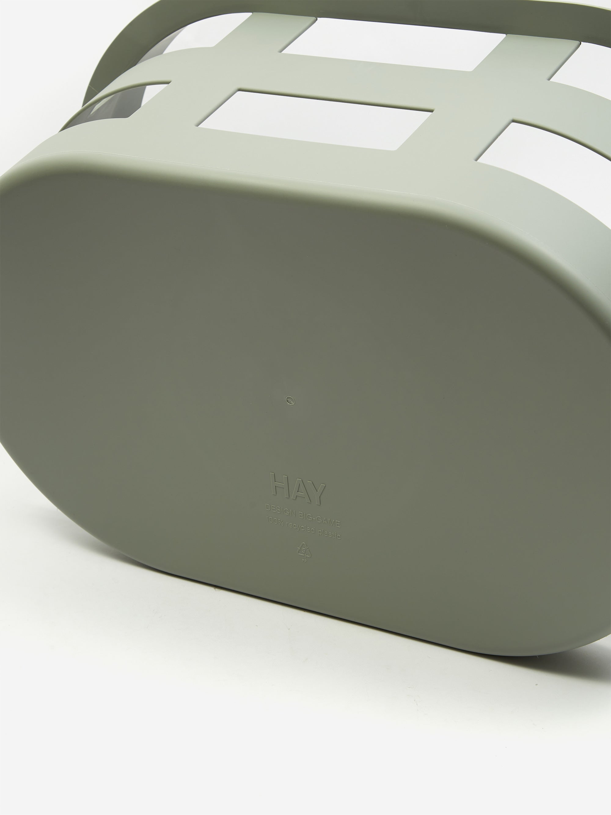 HAY Recycled Washing Basket Small - Army Green – Goodhood