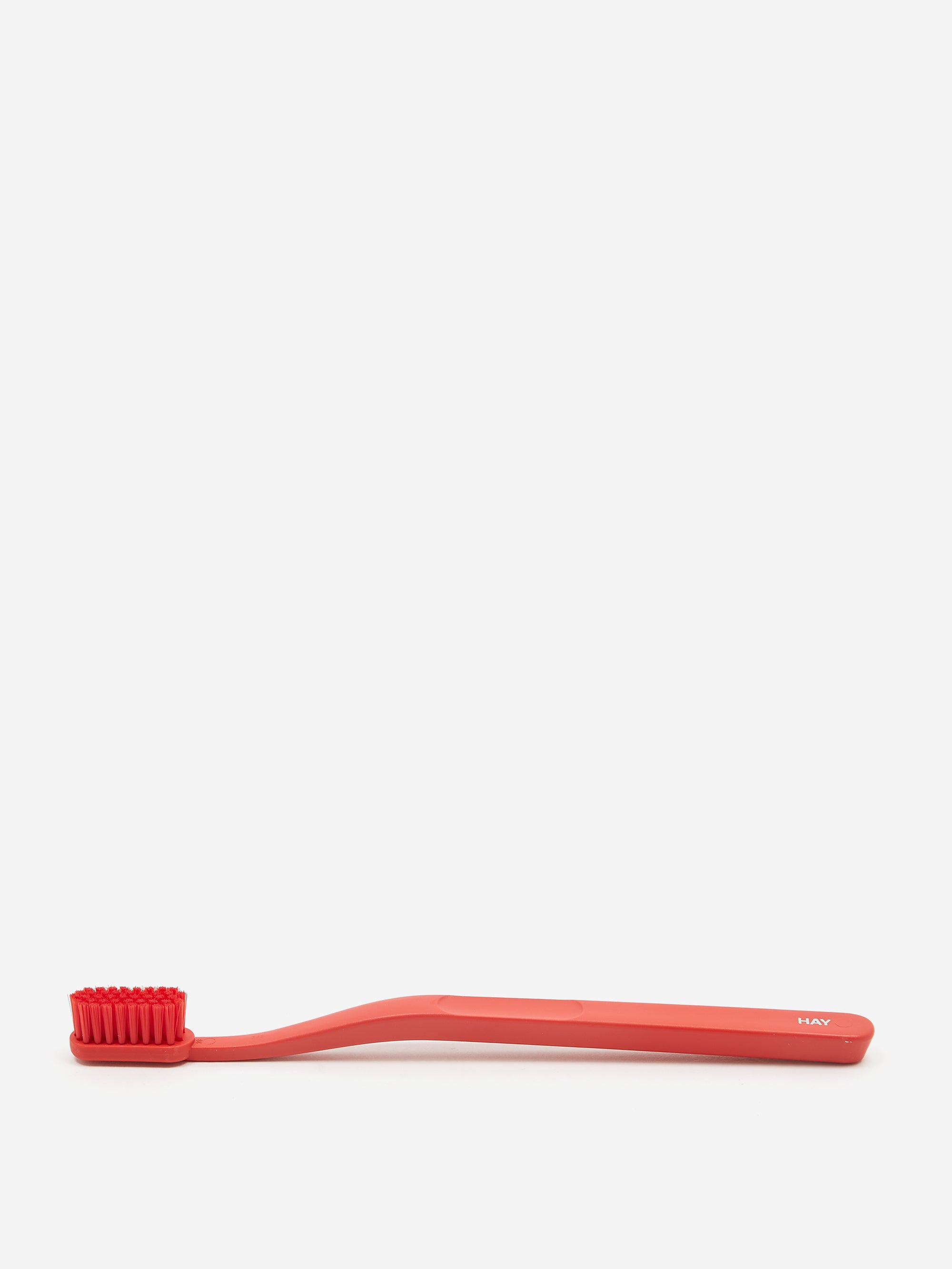 HAY Tann Toothbrush - Red – Goodhood