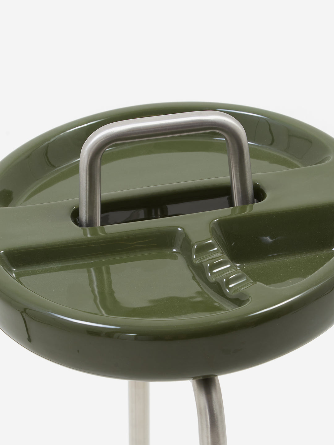 Houseplant by Seth Rogen Side Table Ashtray - Olive – Goodhood