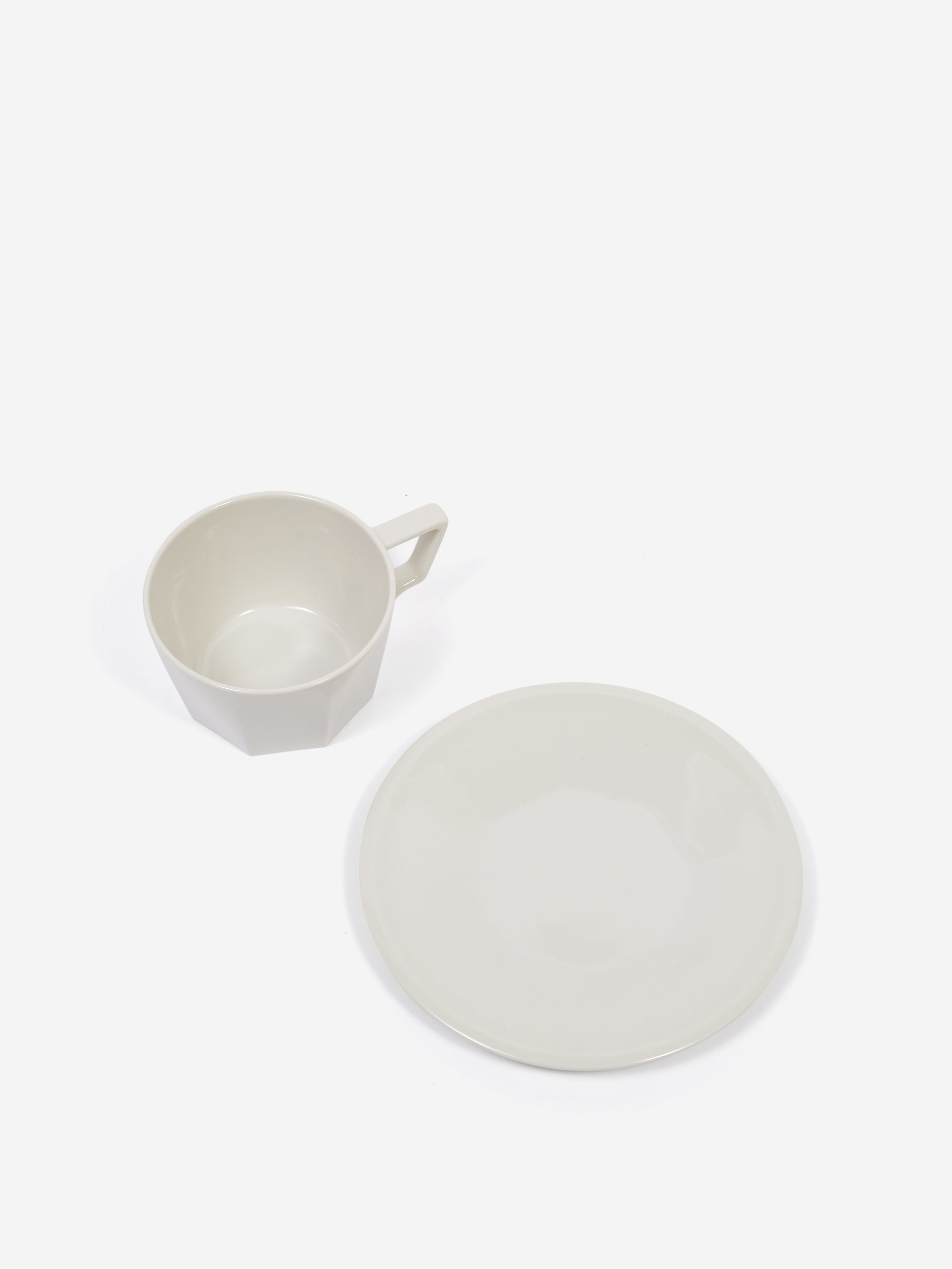Kinto OCT Cup and Saucer 300ml - White – Goodhood