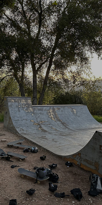 Houseplant by Seth Rogen Ash Tray - Sand – Goodhood