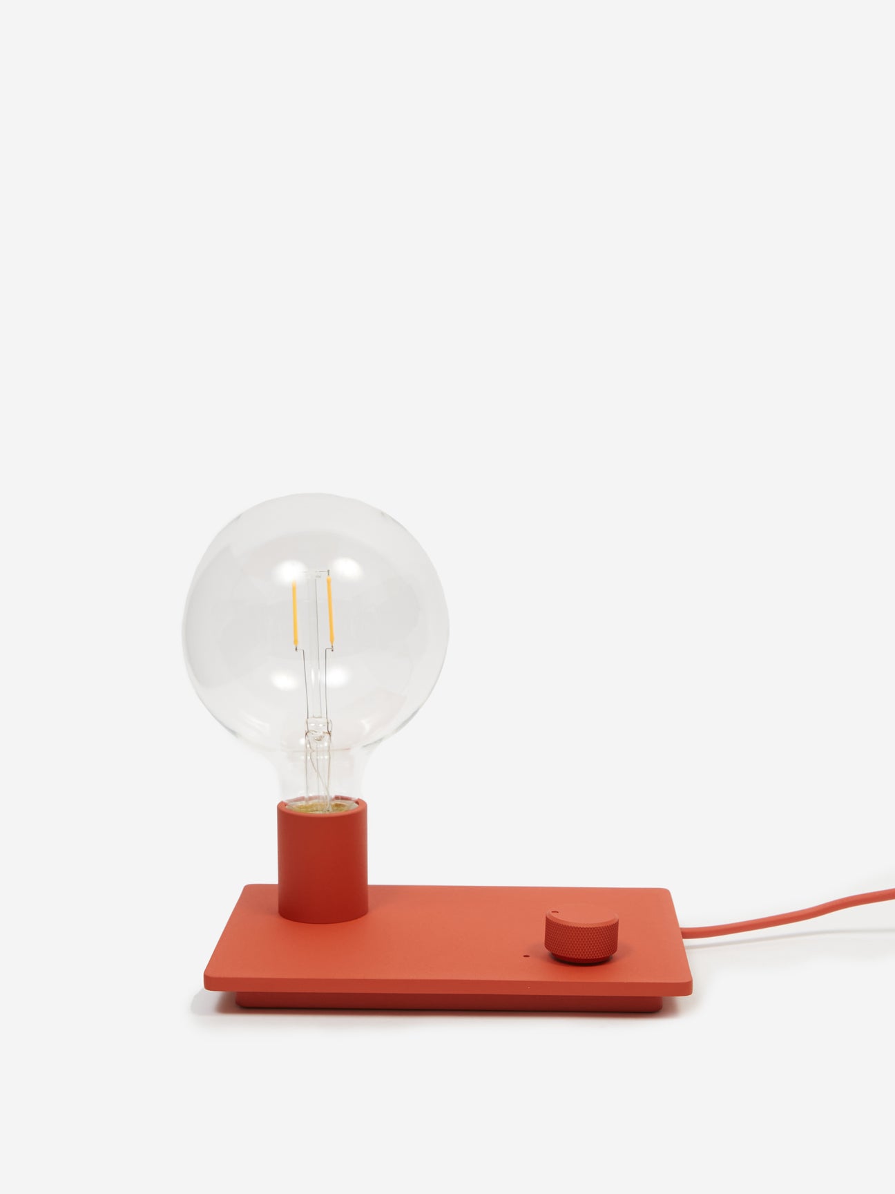Muuto Control Lamp - Red – Goodhood