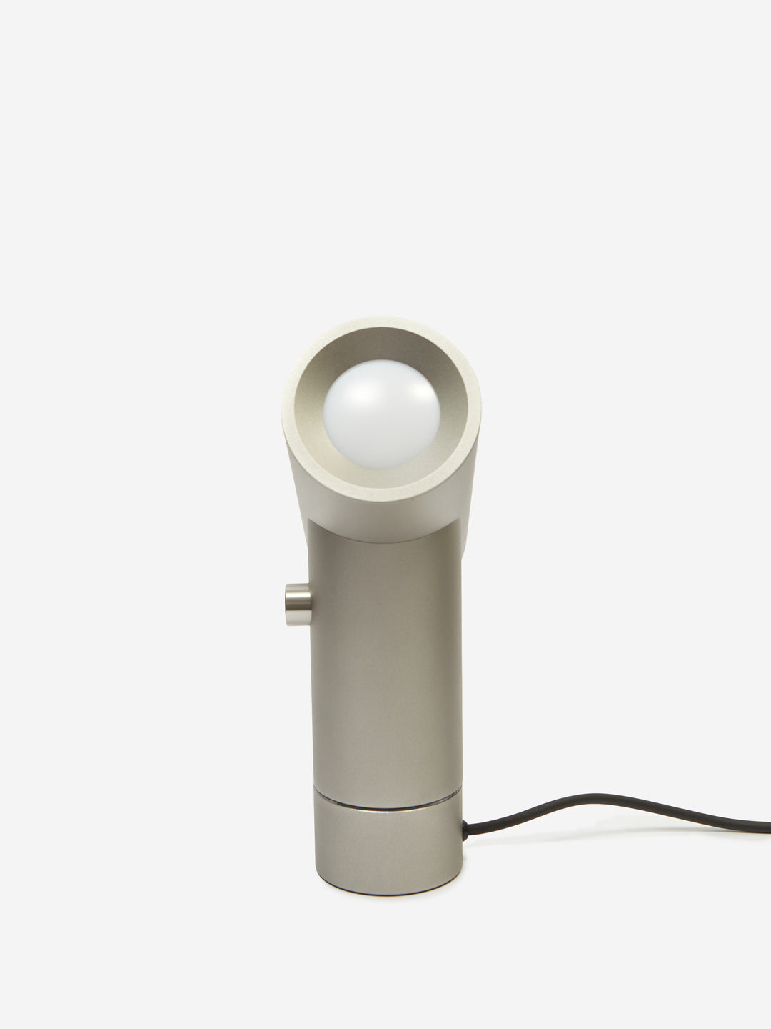 Muuto Beam Lamp - Aluminium – Goodhood