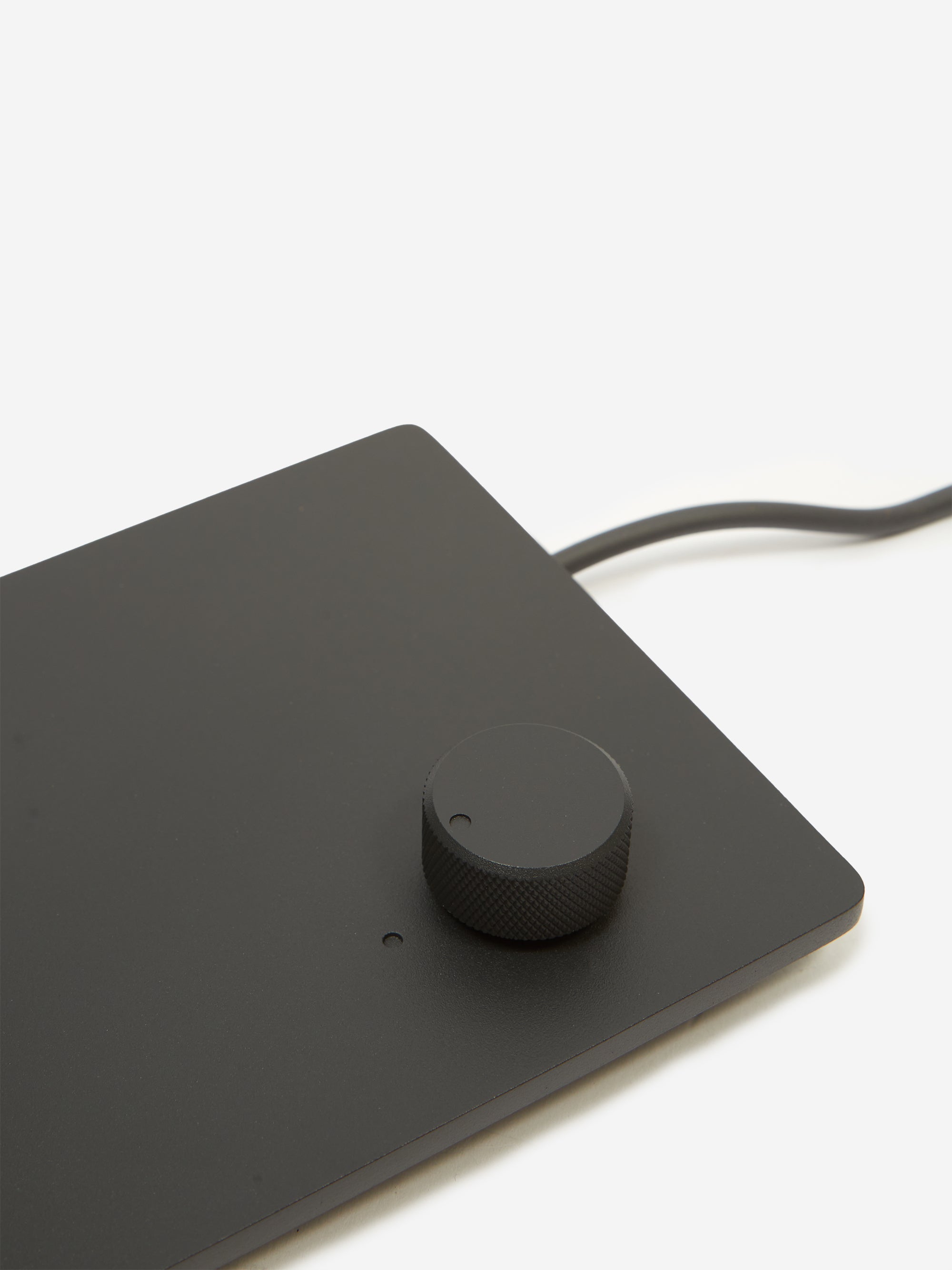 Muuto Control Lamp - Black – Goodhood
