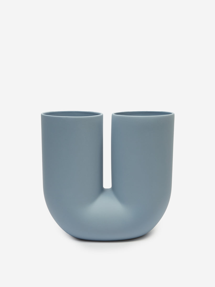 Muuto Kink Vase - Light Blue – Goodhood