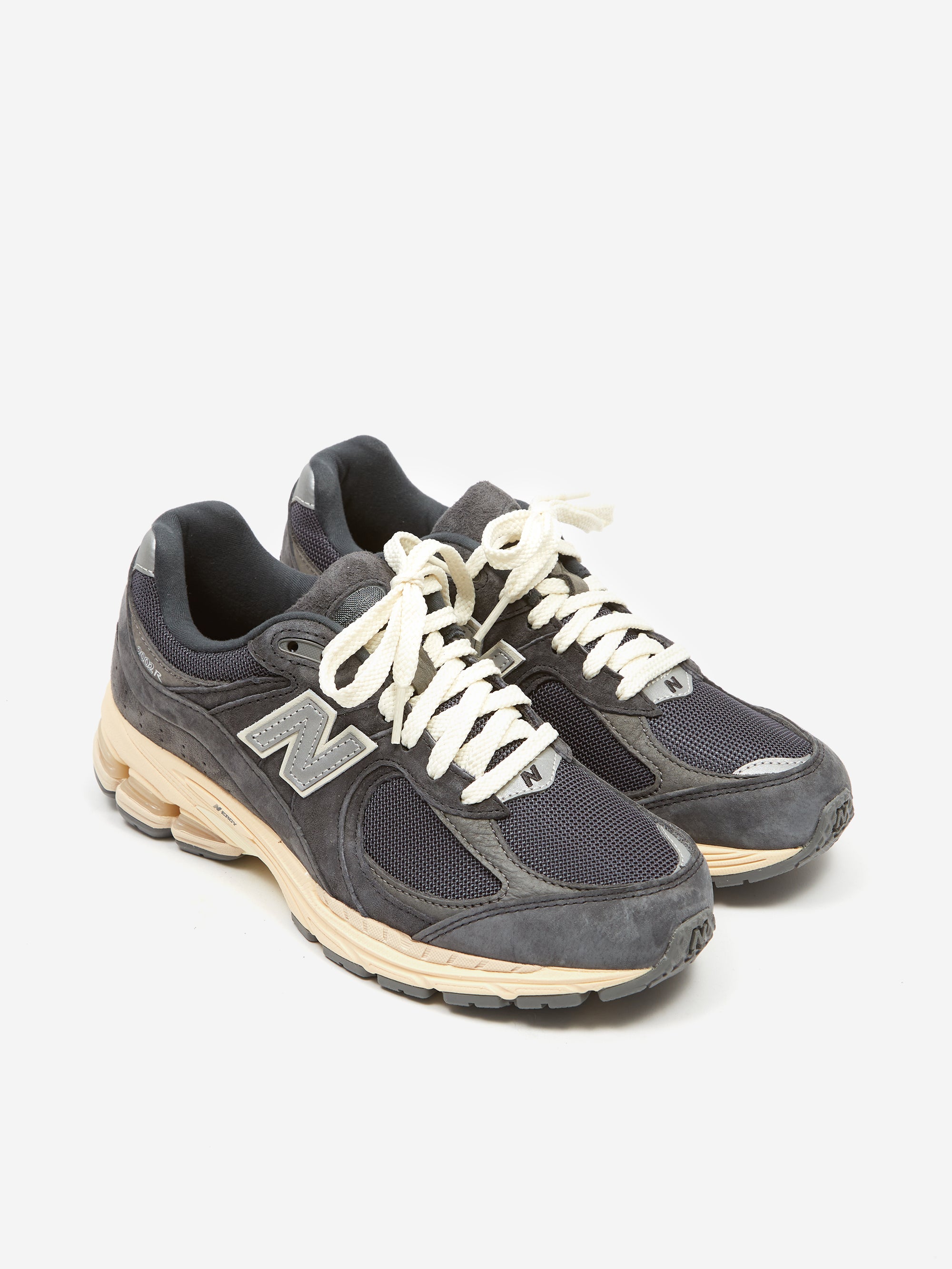 New Balance 2002R W - Phantom – Goodhood