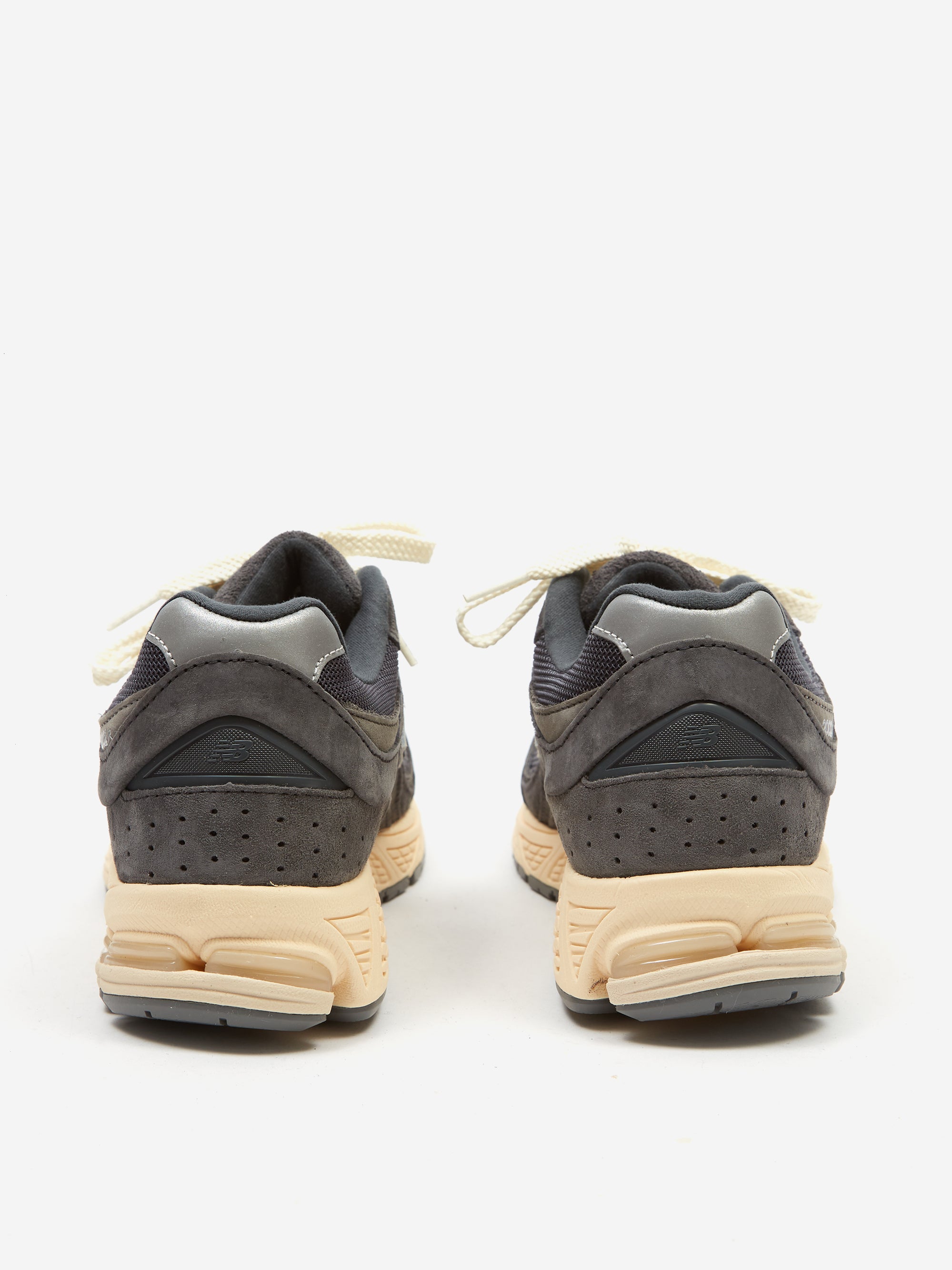 New Balance 2002R - Phantom – Goodhood