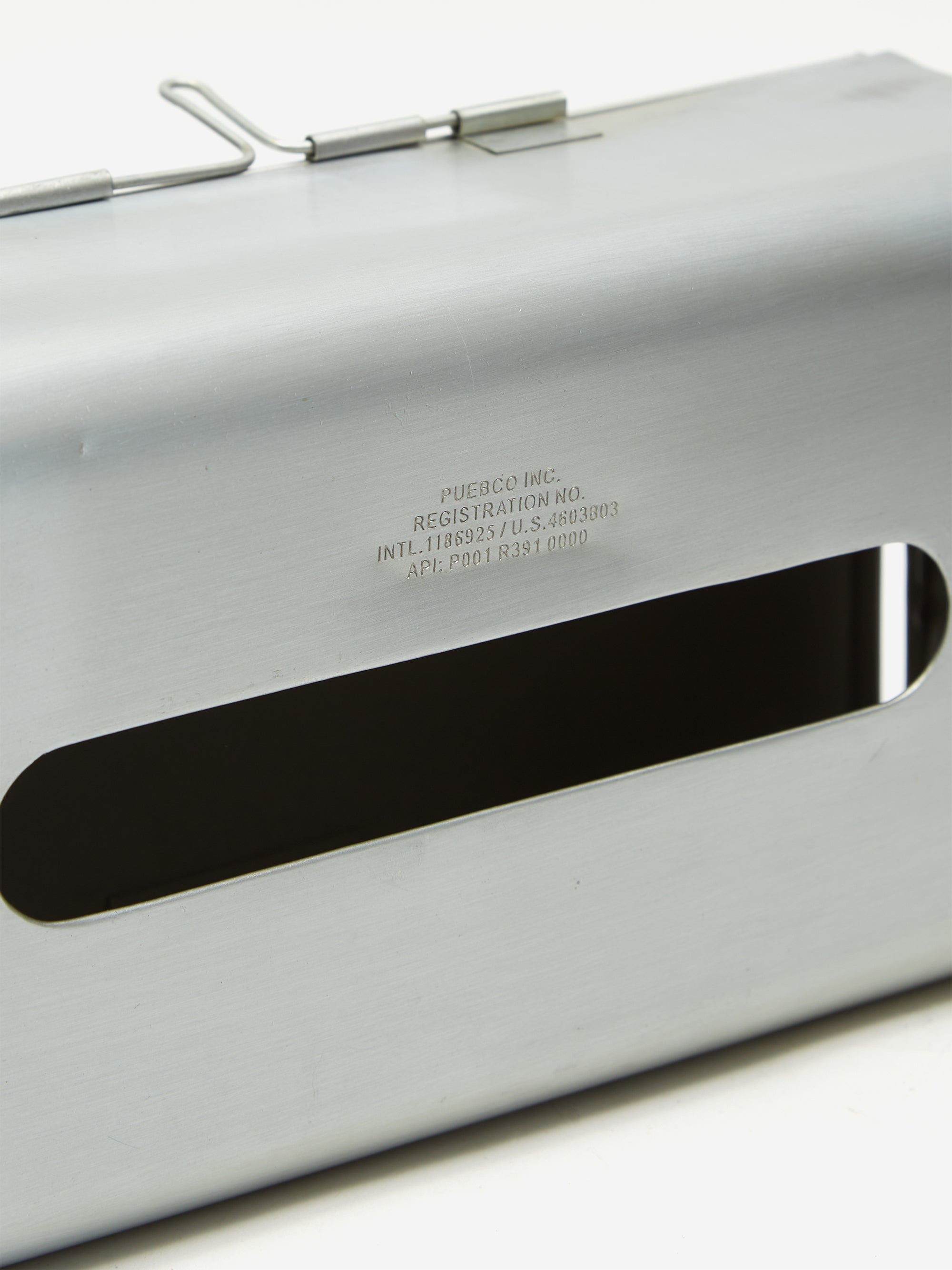Puebco Plain Tissue Box - Natural Steel – Goodhood