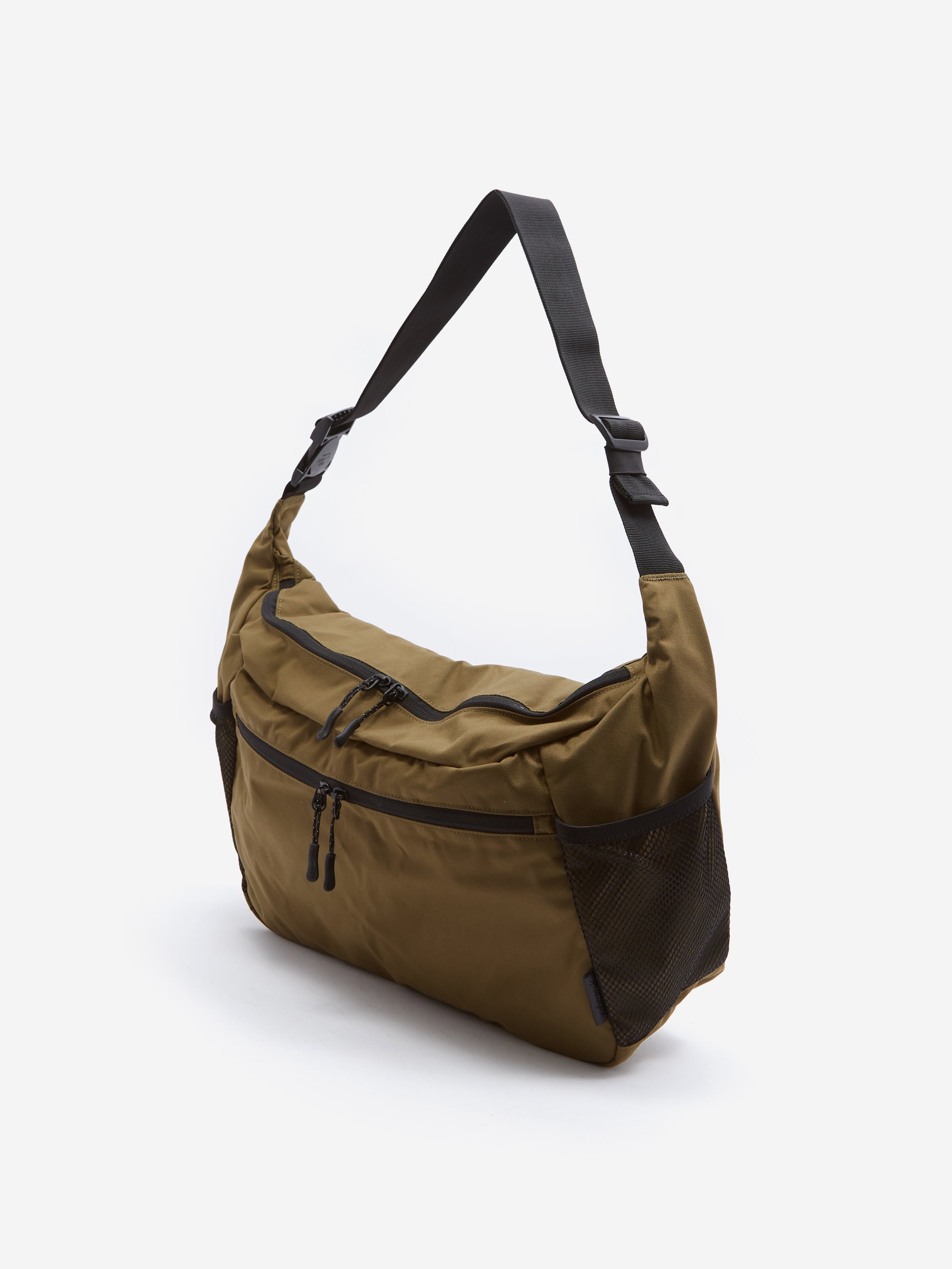 Snow Peak Everyday Use Middle Shoulder Bag W - Brown – Goodhood
