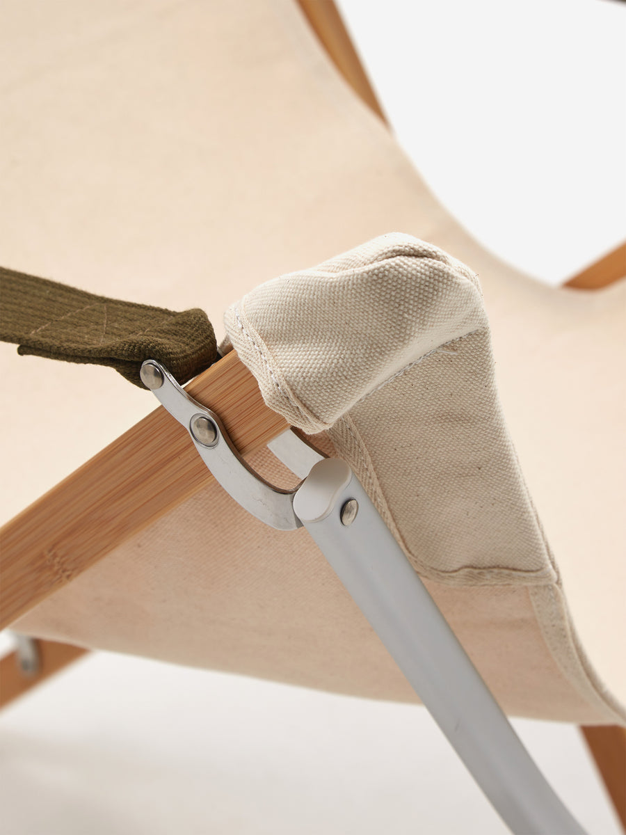 Snow Peak TAKE! Long Folding Chair - White – Goodhood