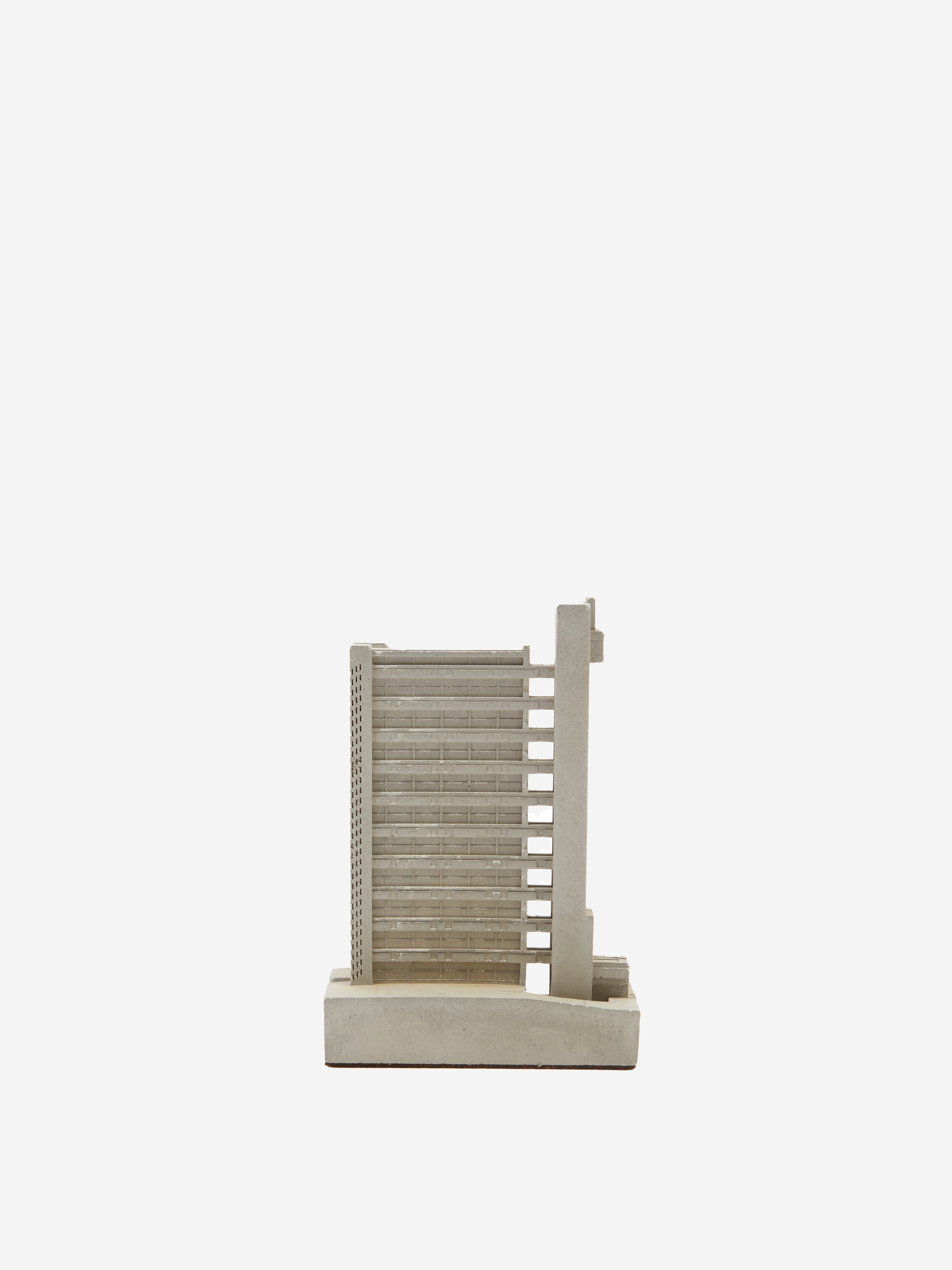 SPACEPLAY Mini Concrete Model - Trellick Tower – Goodhood