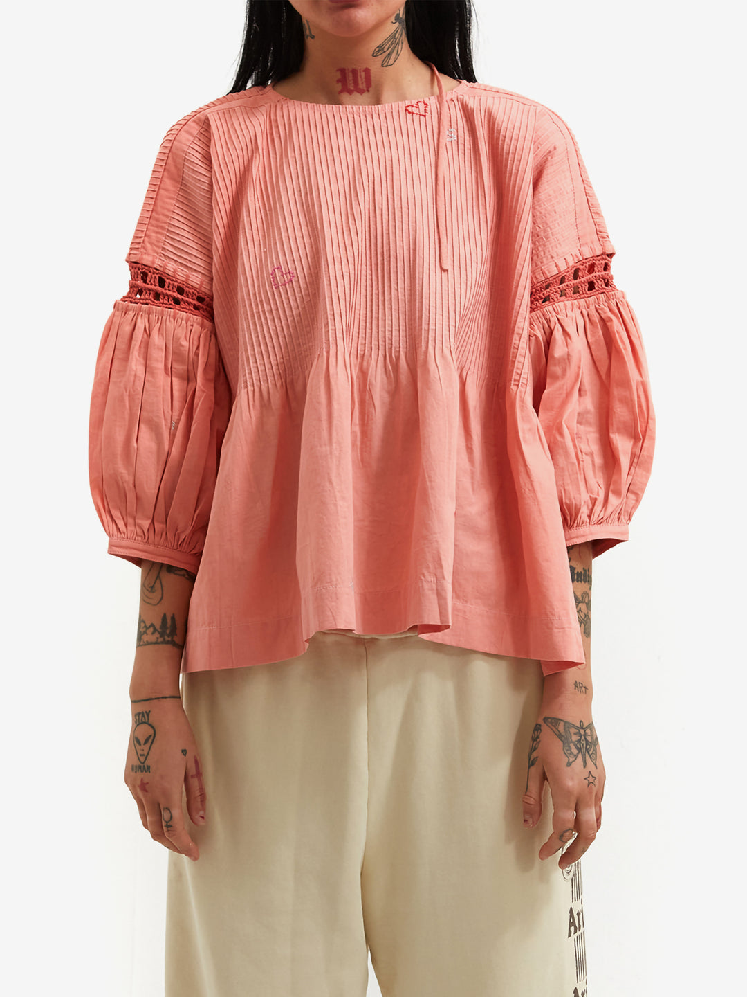 Story mfg. Amelia Top - Ancient Pink Cross Stitch – Goodhood