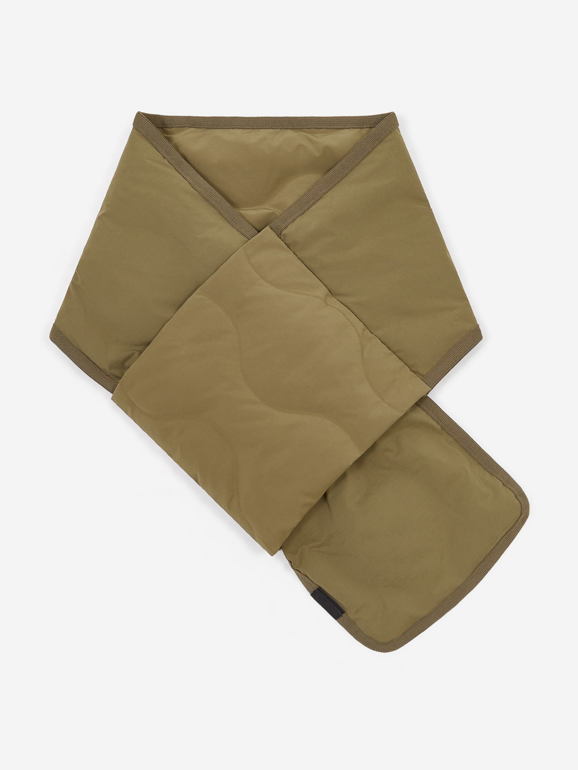 Snow peak Seamless Quilted Down Stole - Olive – Goodhood