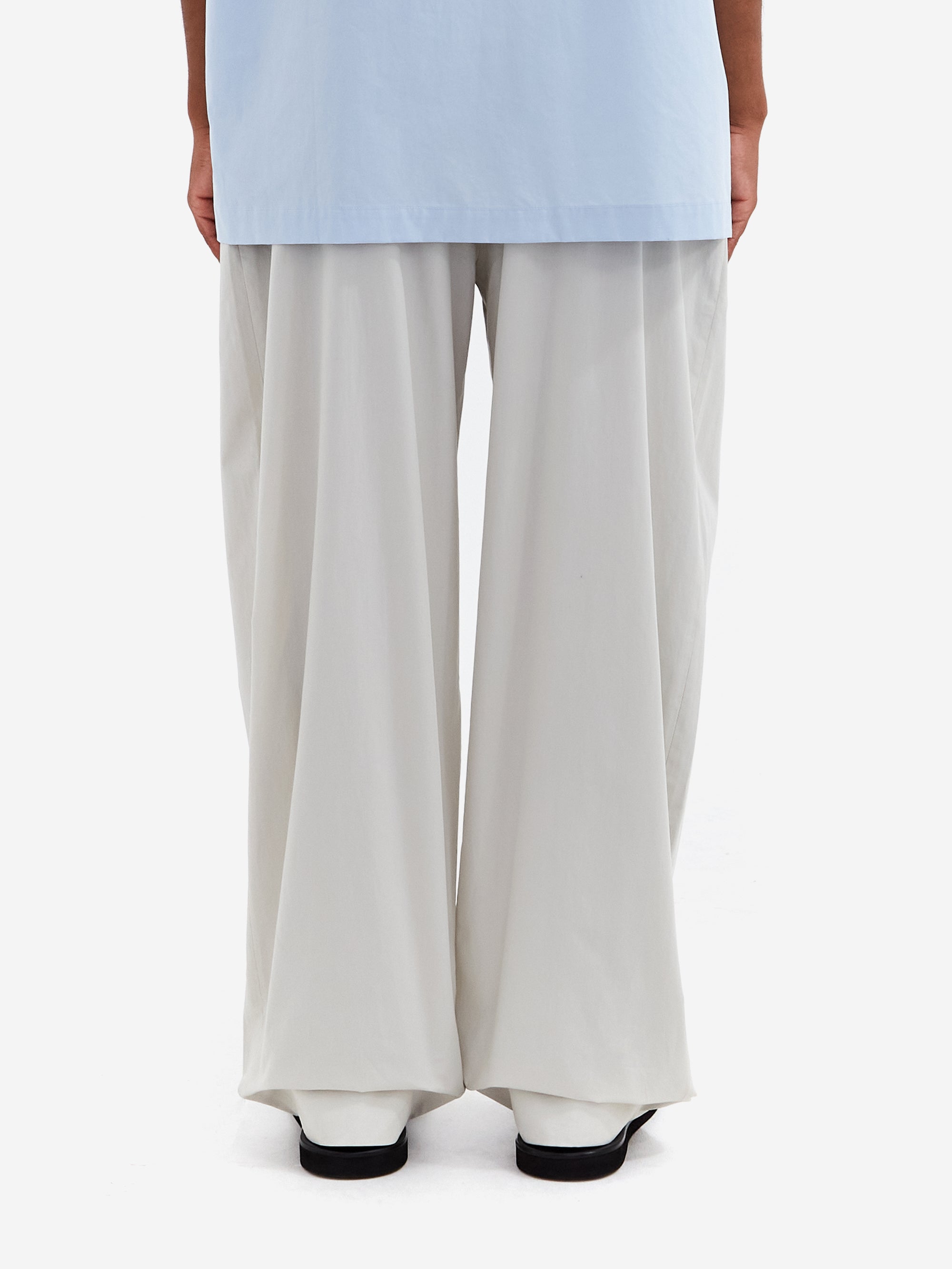 Studio Nicholson Acuna Double Pleat Front Pant - Ice – Goodhood
