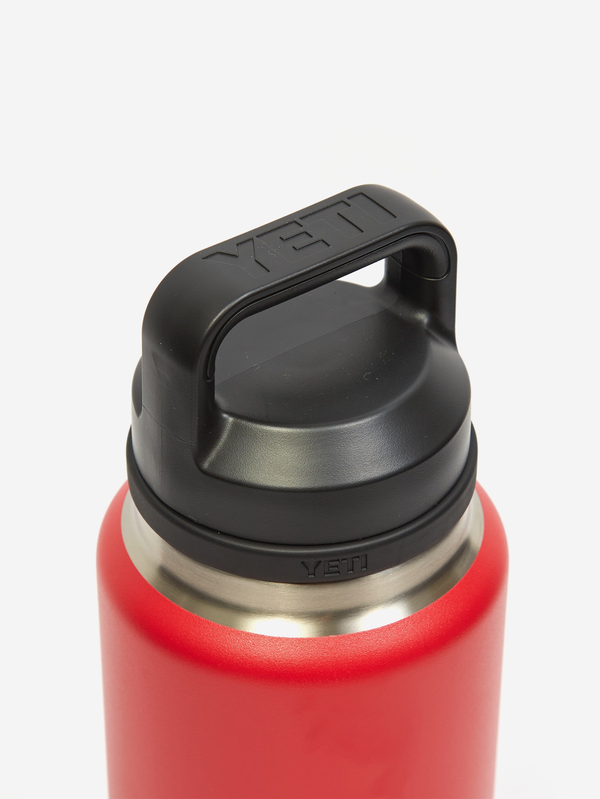YETI Rambler Bottle Chug 36oz - Rescue Red – Goodhood