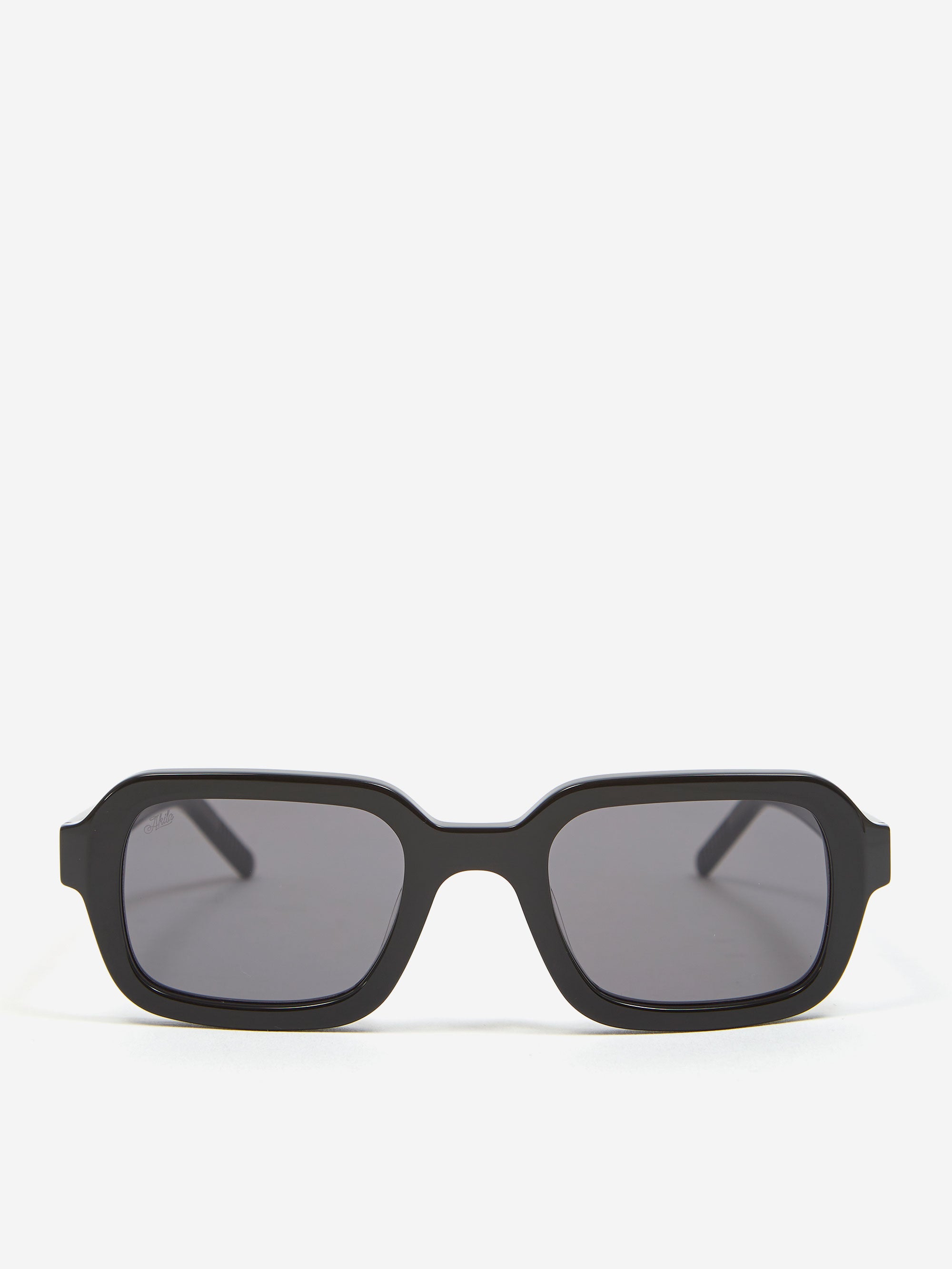 AKILA Cascade - Black/Black – Goodhood