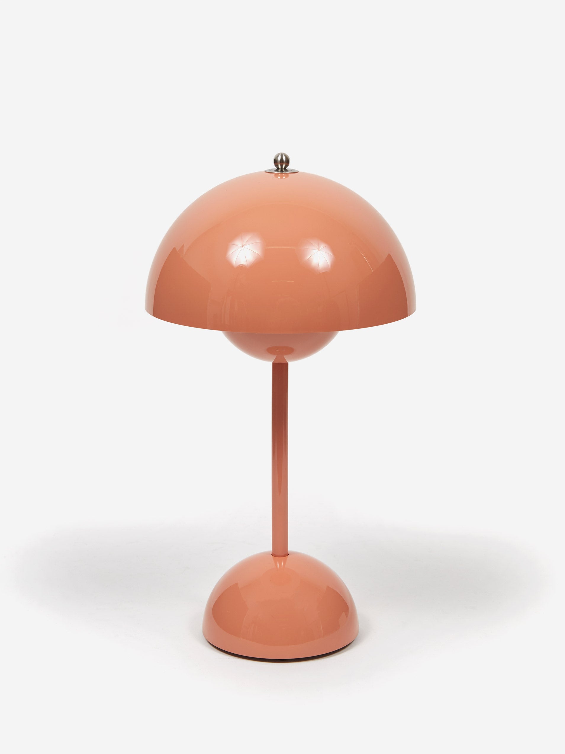 &Tradition Flowerpot Table Portable VP9 - Beige Red – Goodhood