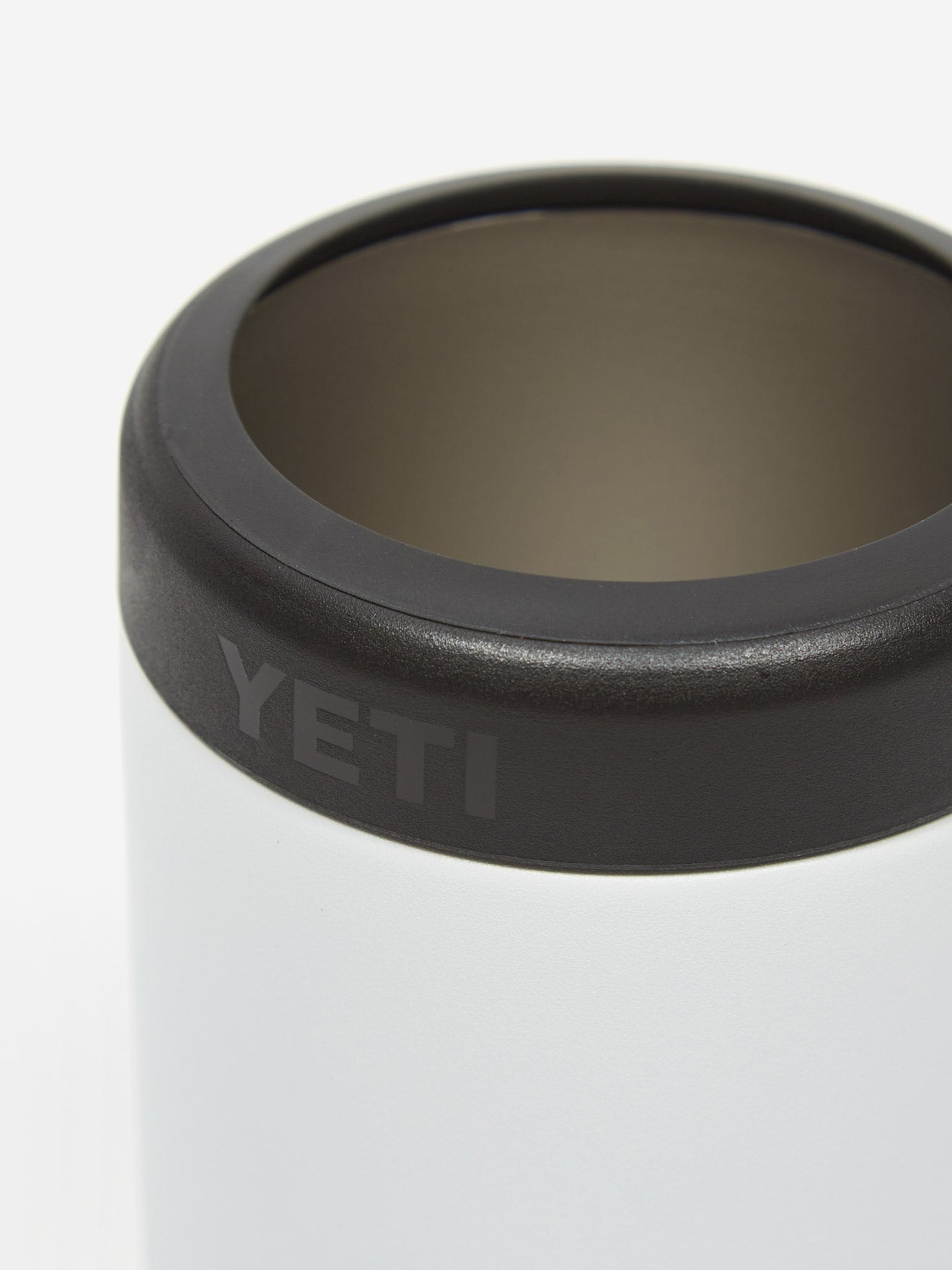 YETI Rambler 330ml Can Colster - White – Goodhood