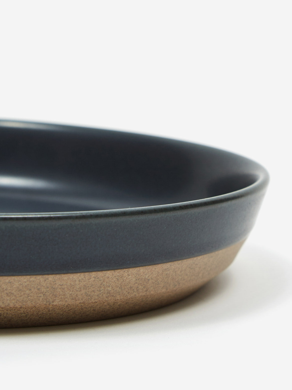 Kinto CLK-151 Deep Plate - Black – Goodhood