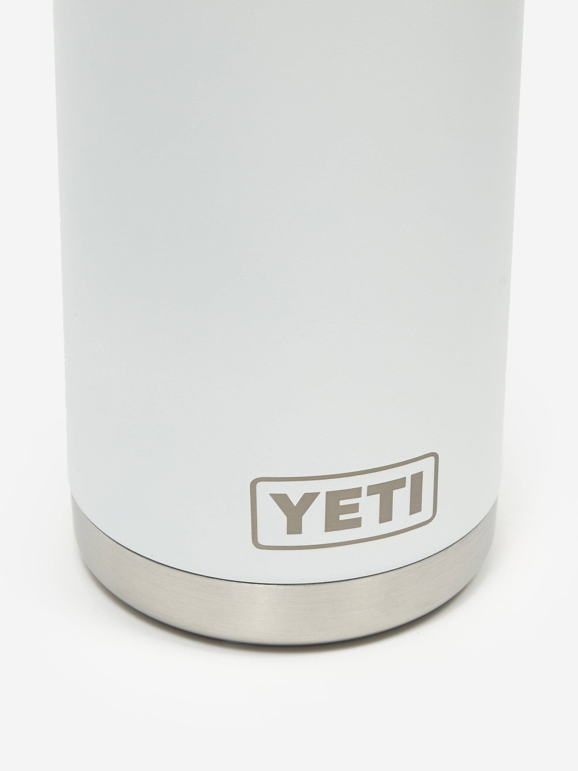 YETI Rambler 26oz Straw Bottle - White – Goodhood