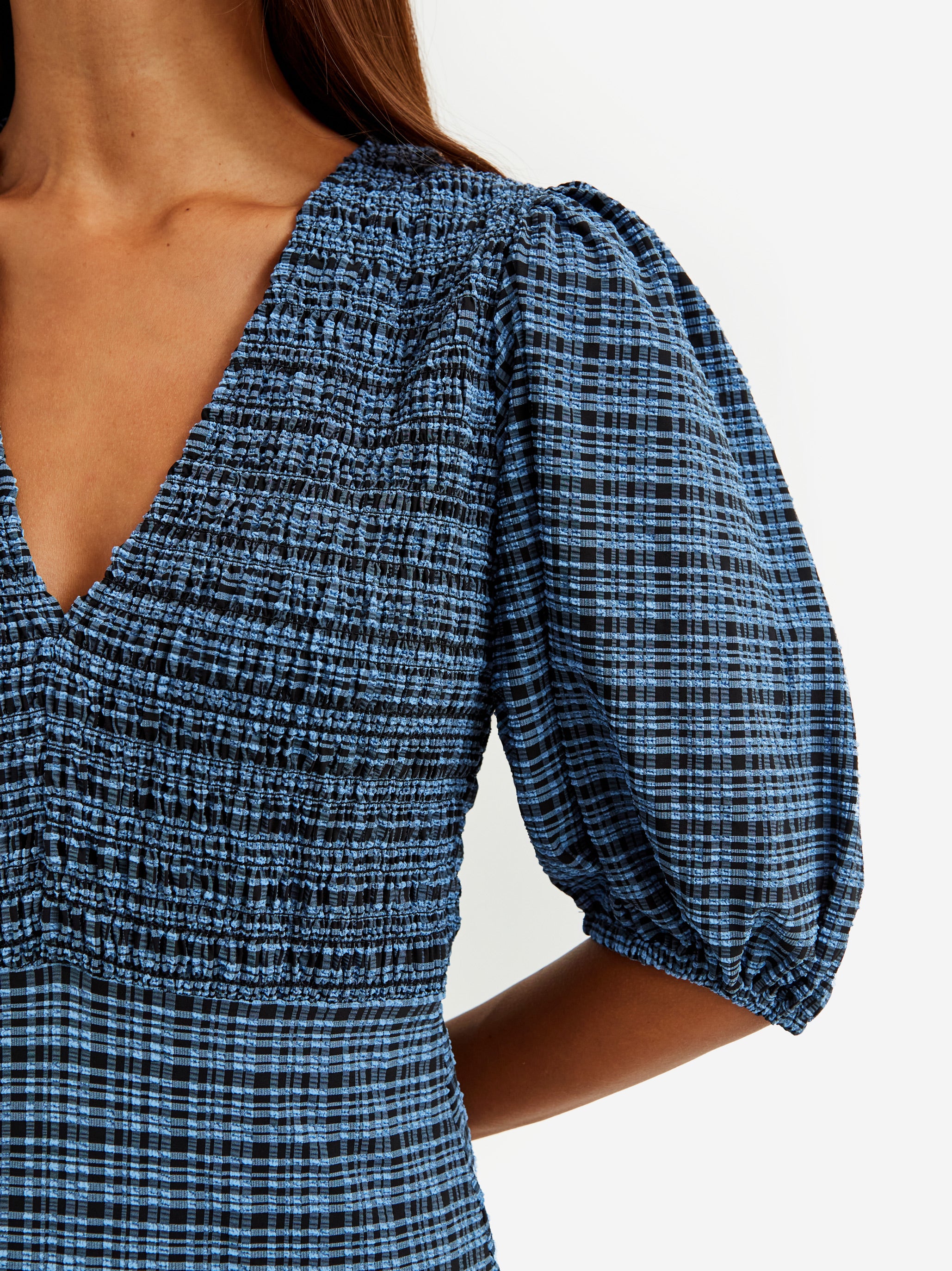 Ganni Stretch Seersucker Smock Dress - Mini Check Granada Sky – Goodhood