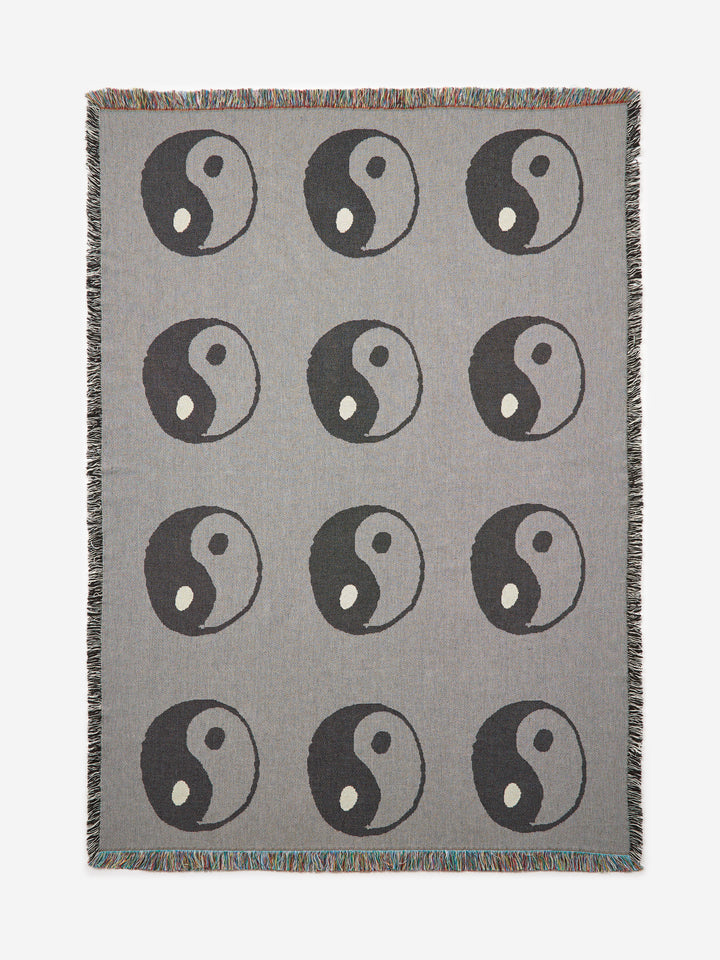 Goods by Goodhood Lifestore Art Throw - Yin and Yang