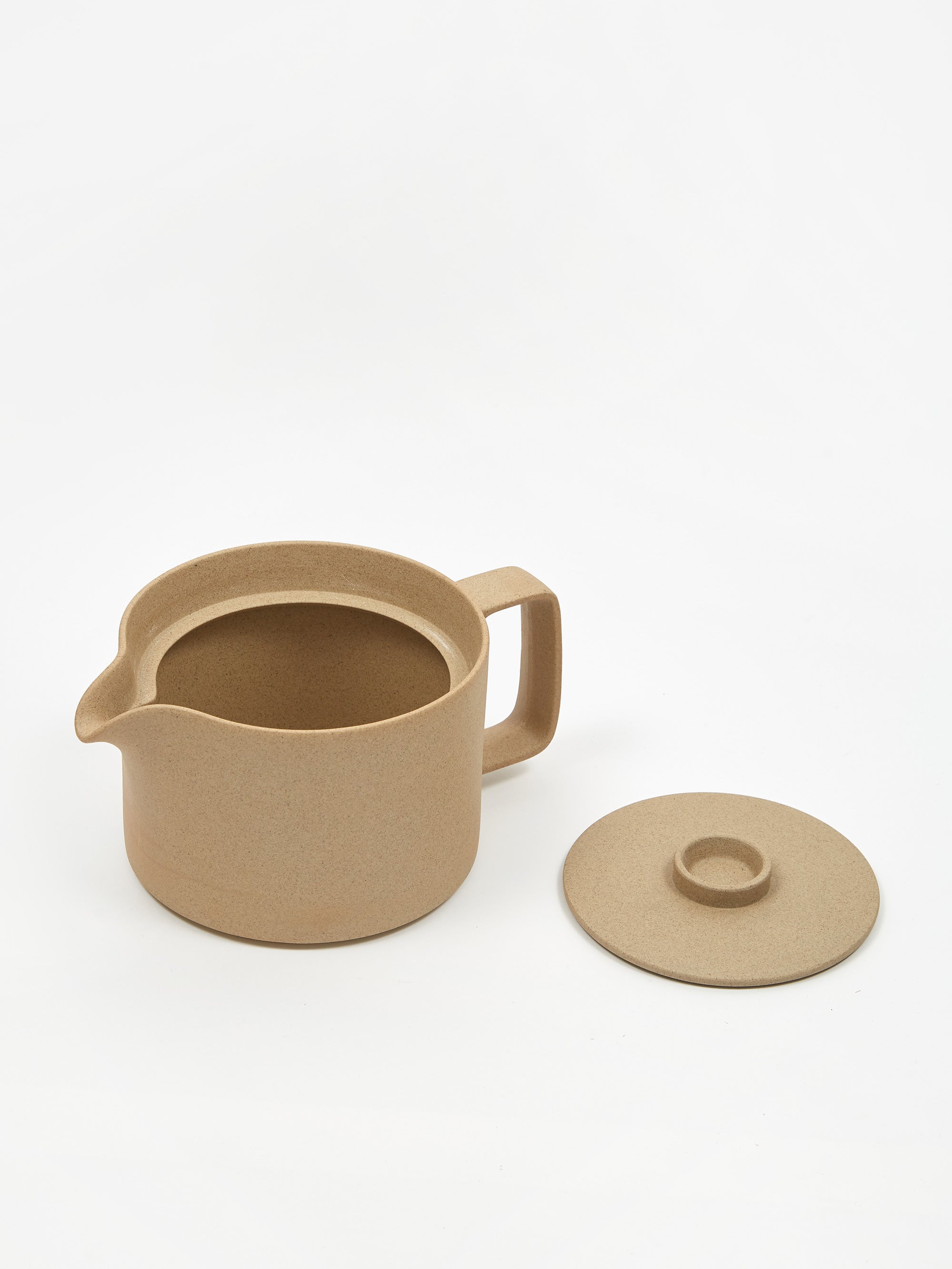 Hasami Porcelain Tea Pot Natural - 145x106 – Goodhood