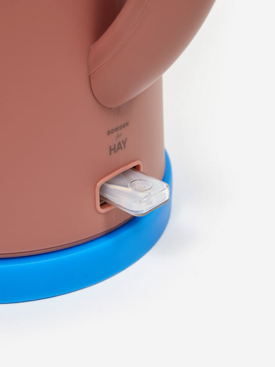 HAY Sowden Kettle - Brown – Goodhood