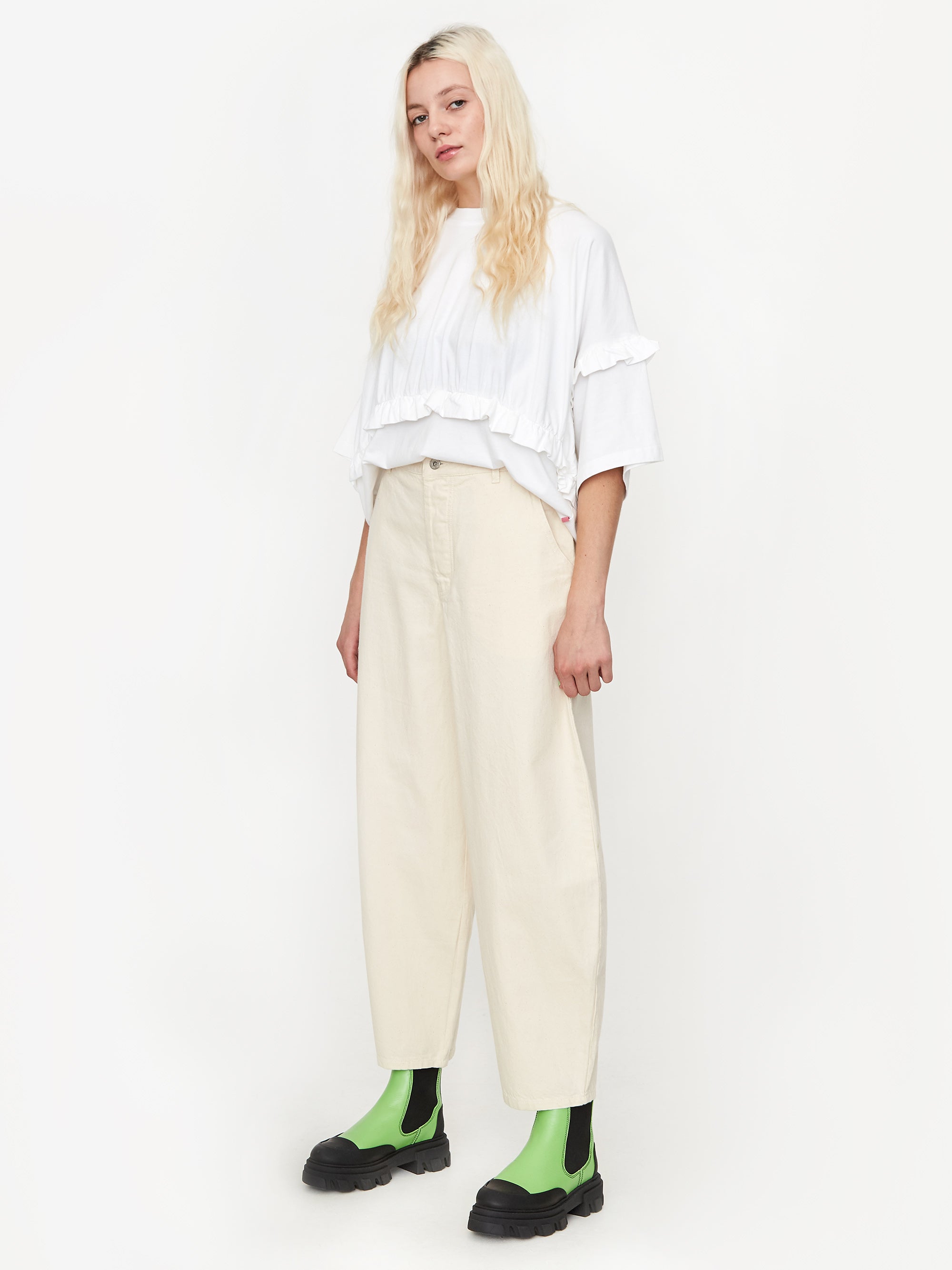 Kowtow Balloon Jean - Greige Denim – Goodhood