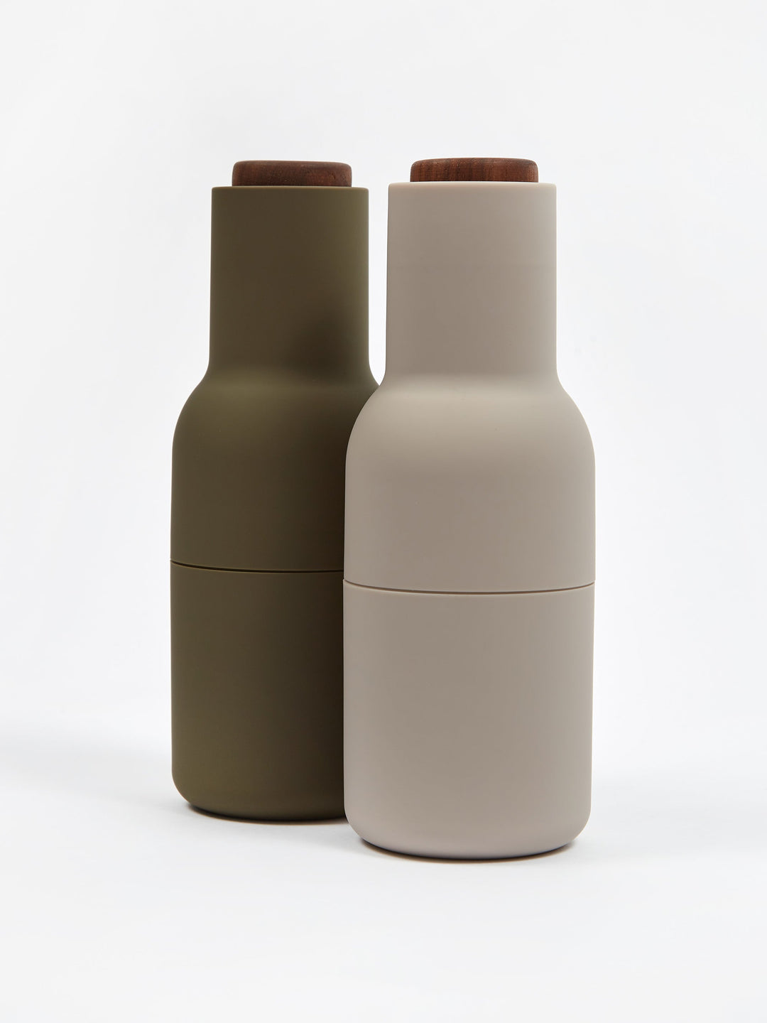 Menu Bottle Grinder 2 Pack Walnut Lid - Hunting Green/Beige – Goodhood