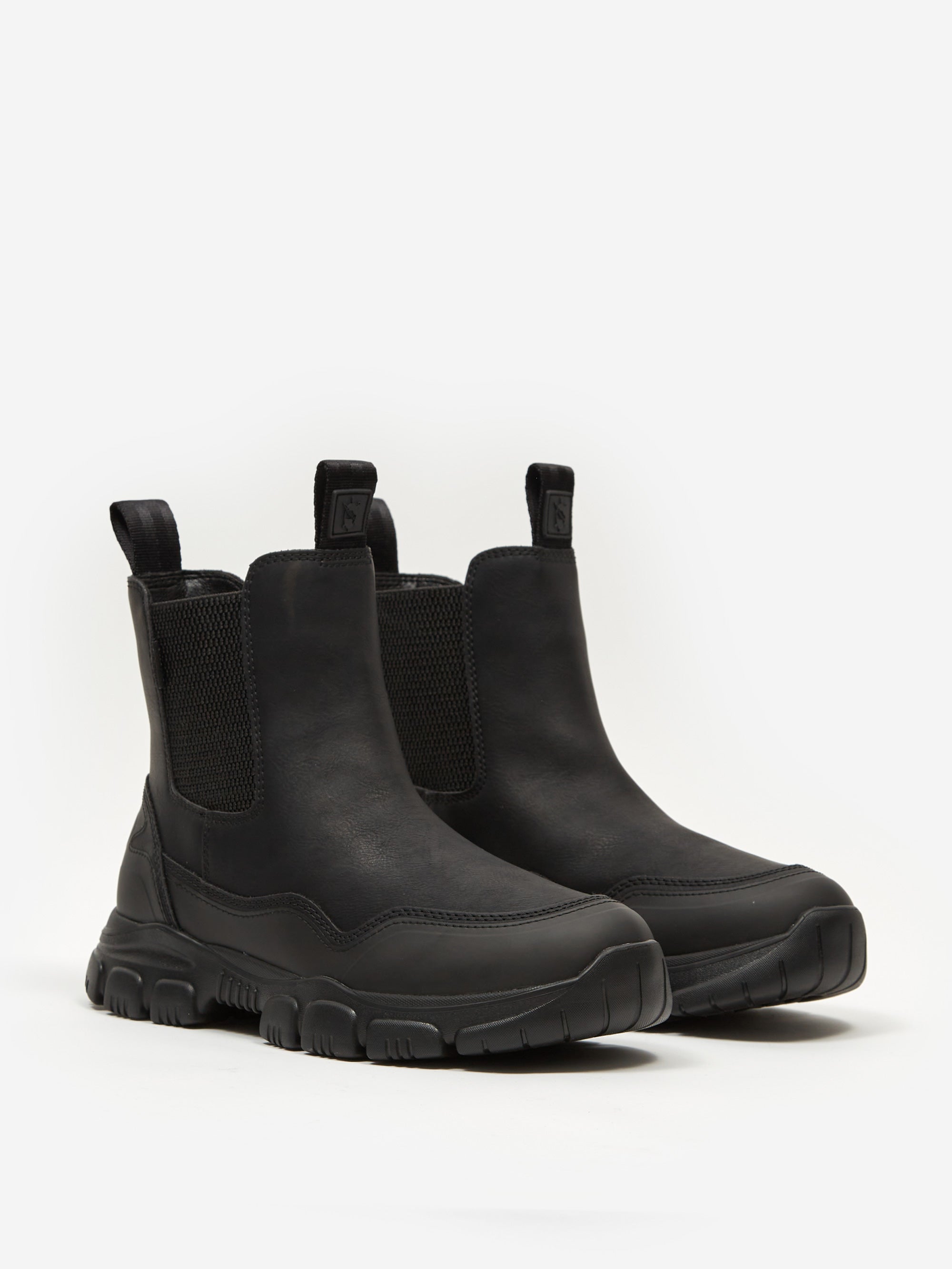 SHAKA Trek Chelsea AT Boot - Black – Goodhood