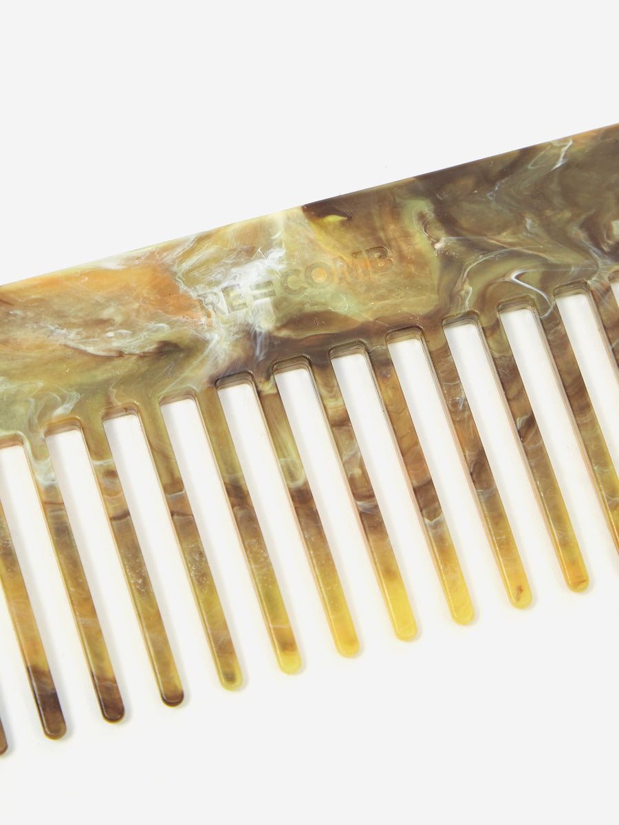 RE=COMB Recycled Plastic Hair Comb - Cheetah – Goodhood
